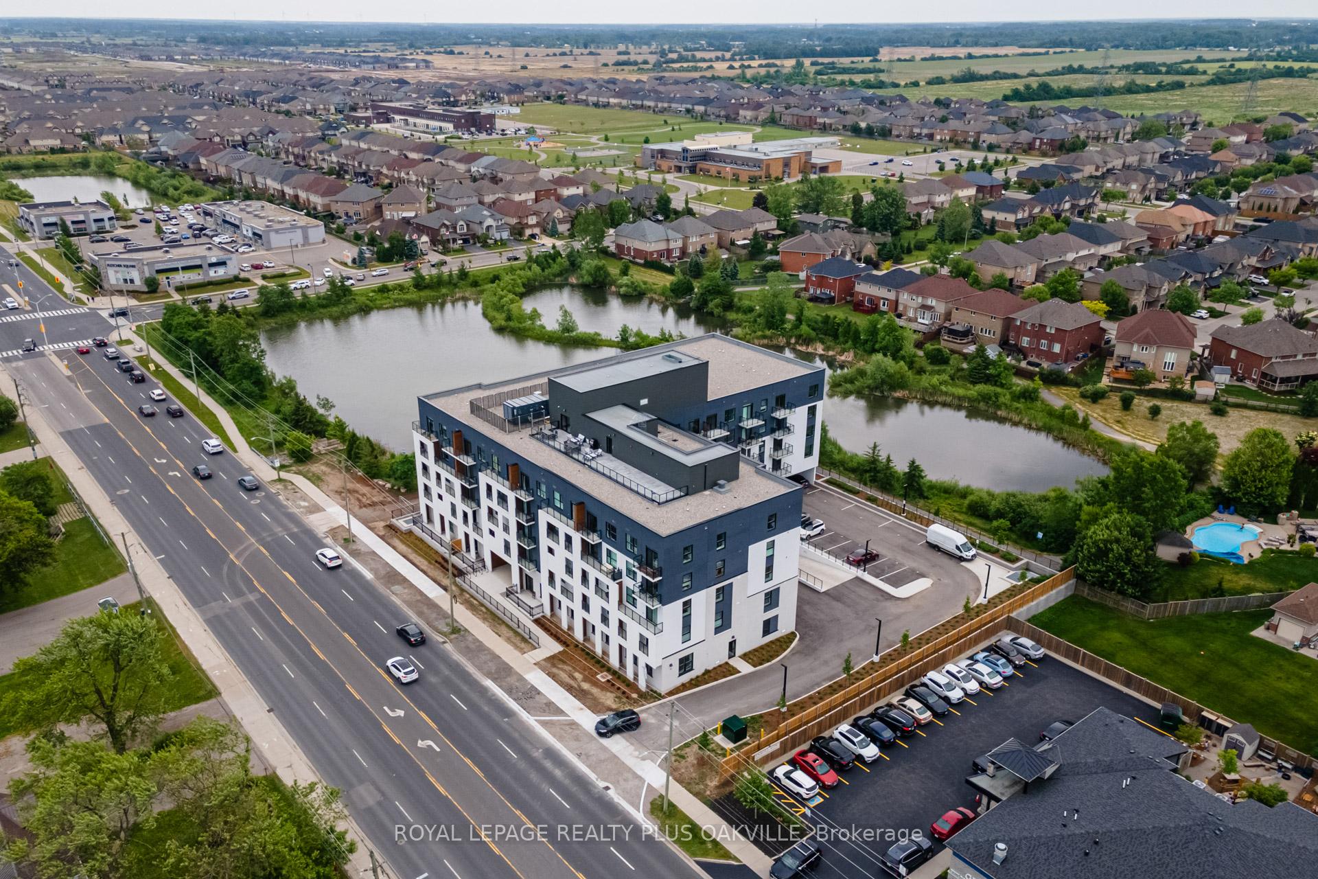 221 - 1936 Rymal Road E, Hamilton, ON L0R 1P0