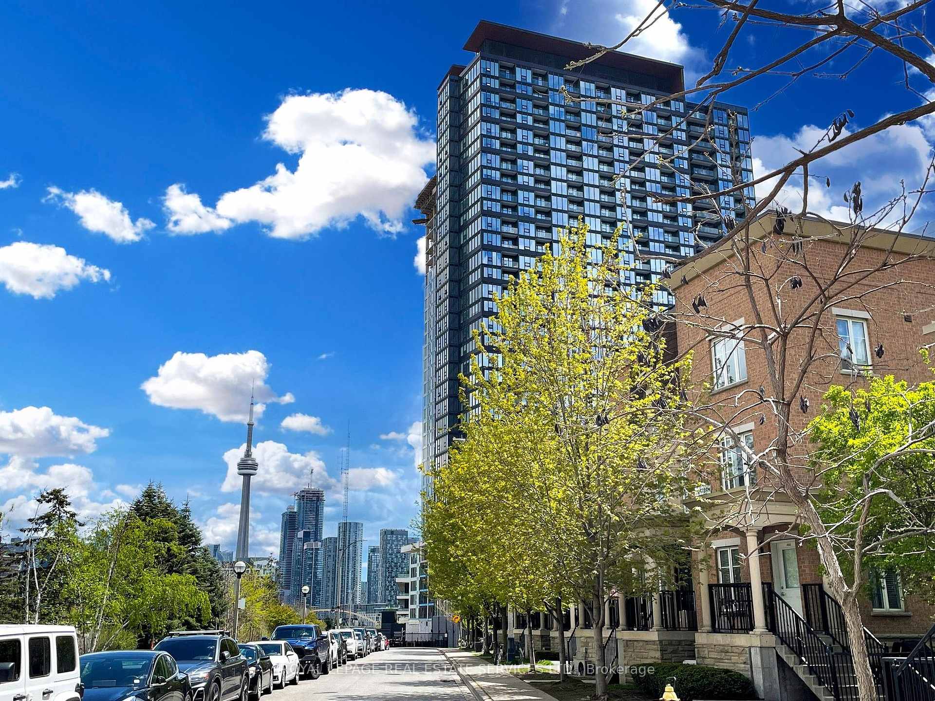 2219 - 19 Western Battery Road, Toronto, ON M6K 3S4