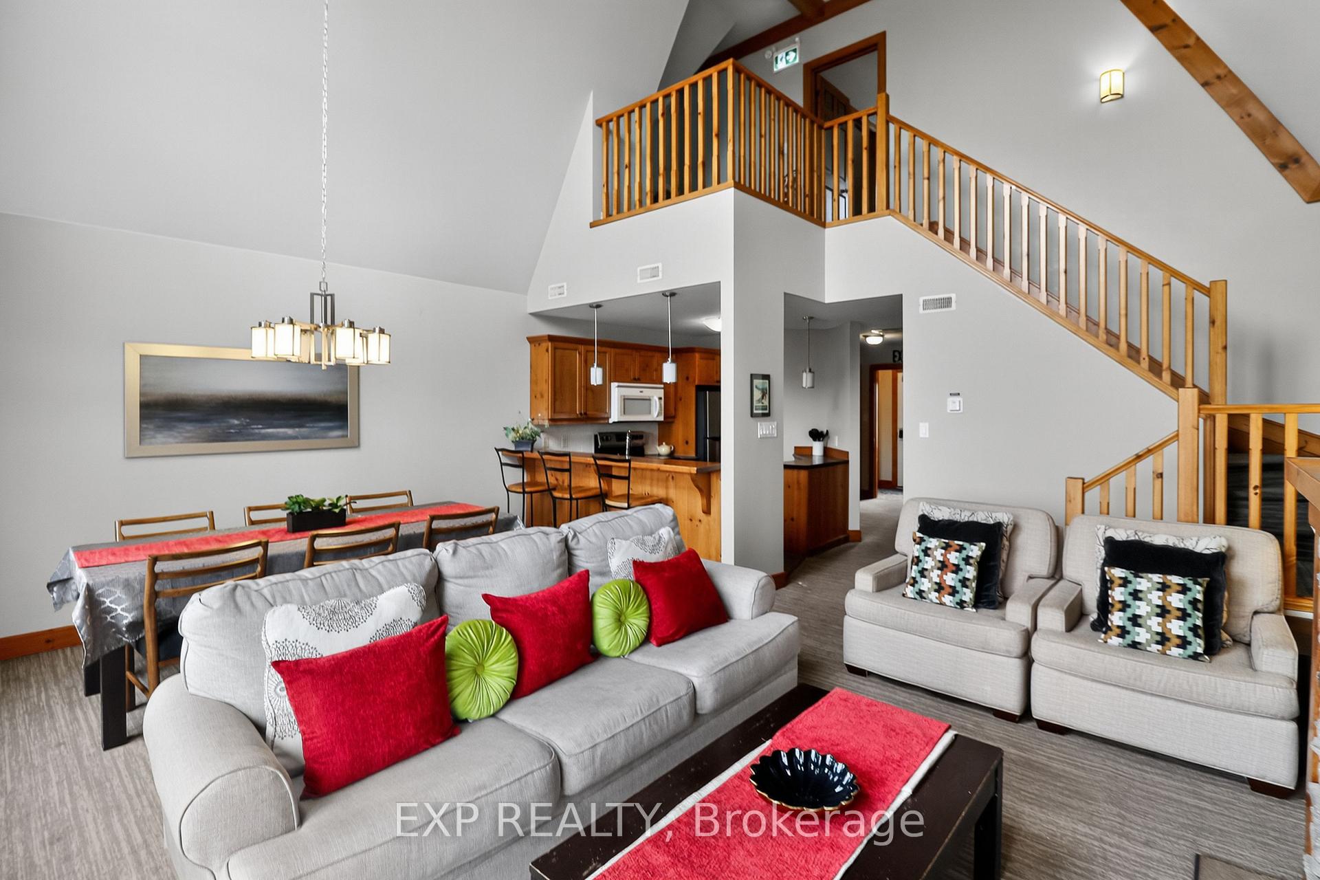 222 - 170 Snowbridge Way, Blue Mountains, ON L9Y 0V1