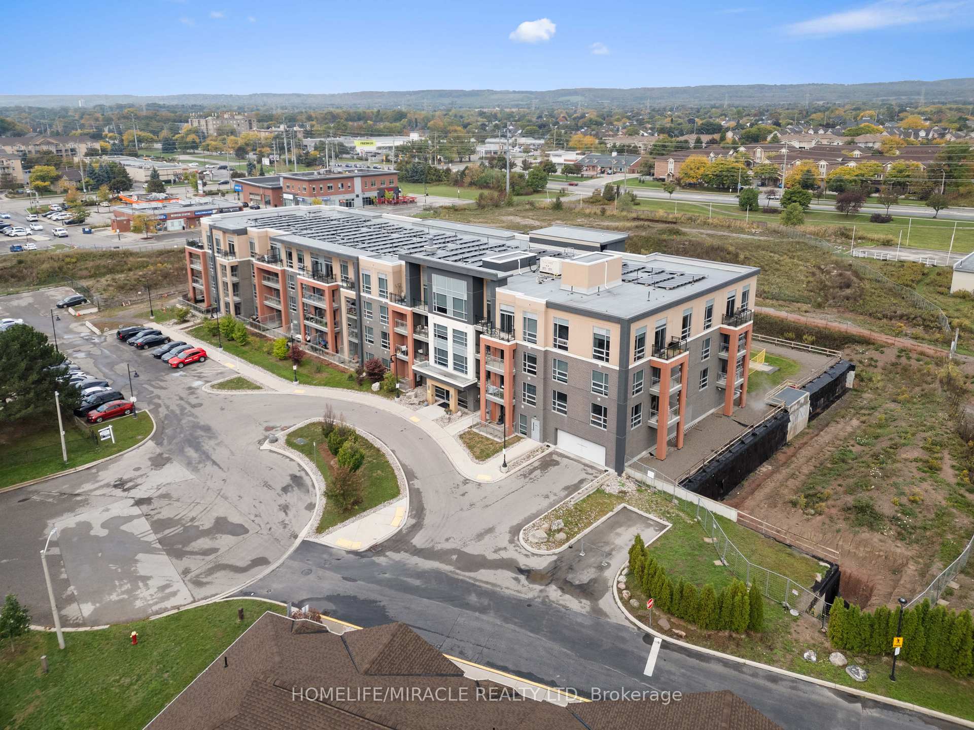 222 - 4040 Upper Middle Road, Burlington, ON L7M 0H2