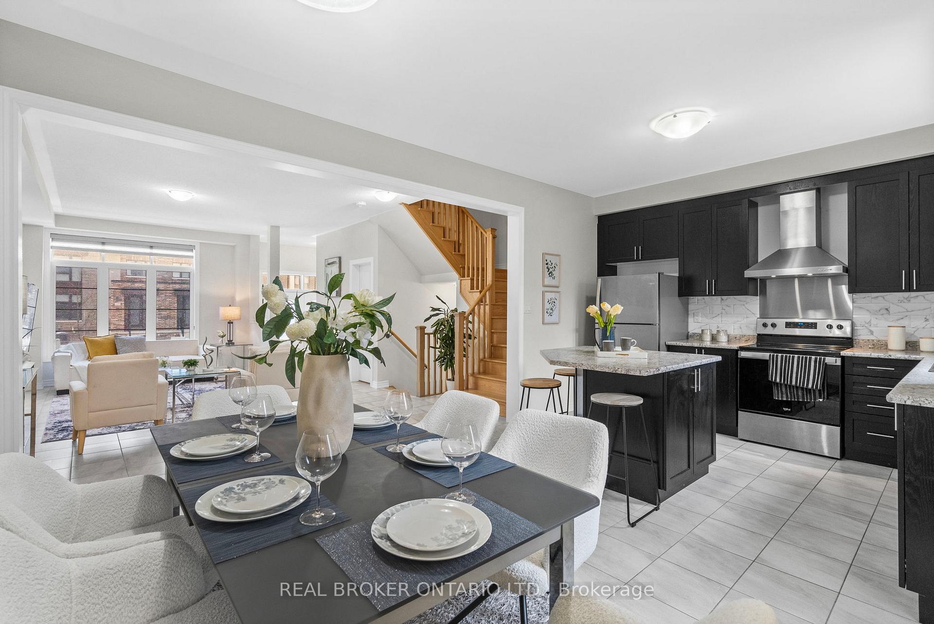 222 Coronation Road, Whitby, ON L1P 0H7