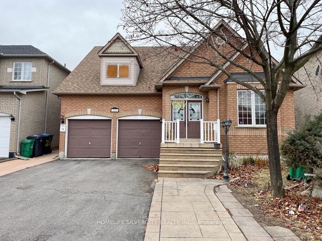 222 Edenbrook Hill Drive, Brampton, ON L7A 2W7