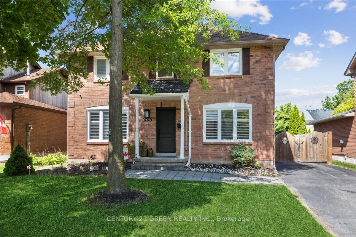 223 O'Donoghue Avenue, Oakville, ON L6H 3W5