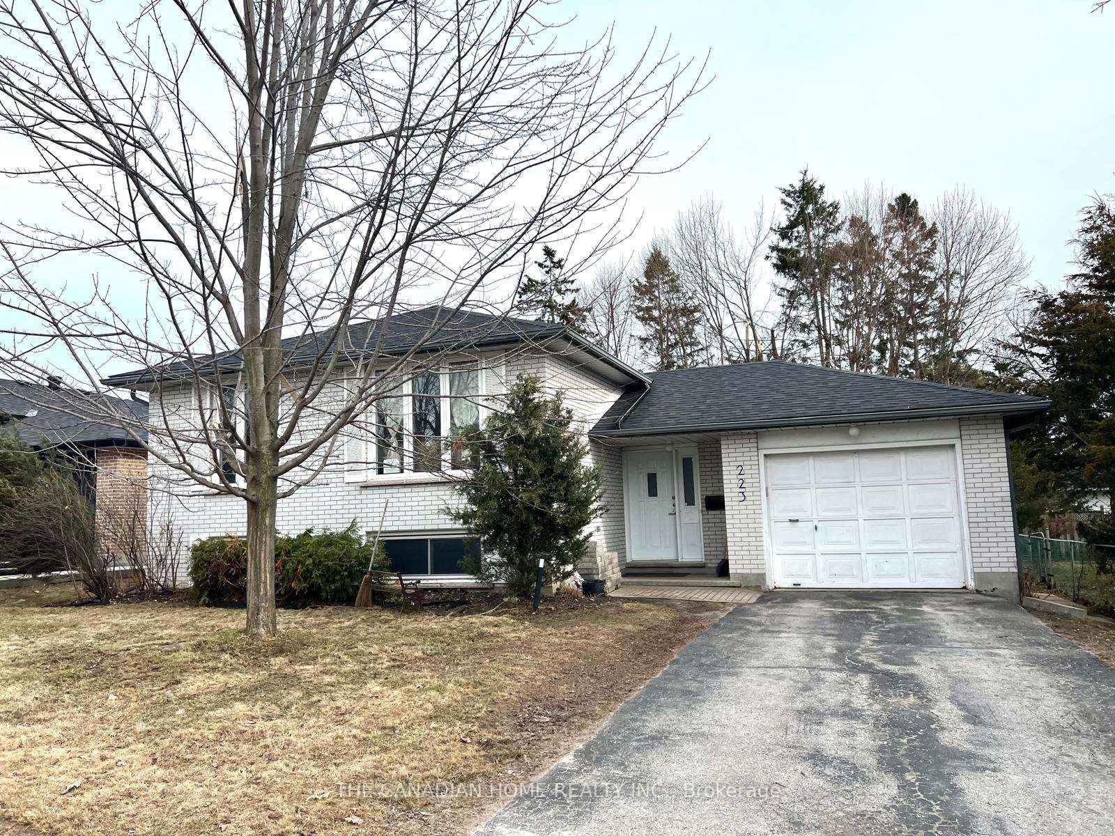 223 Rose Street, Barrie, ON L4M 2V3