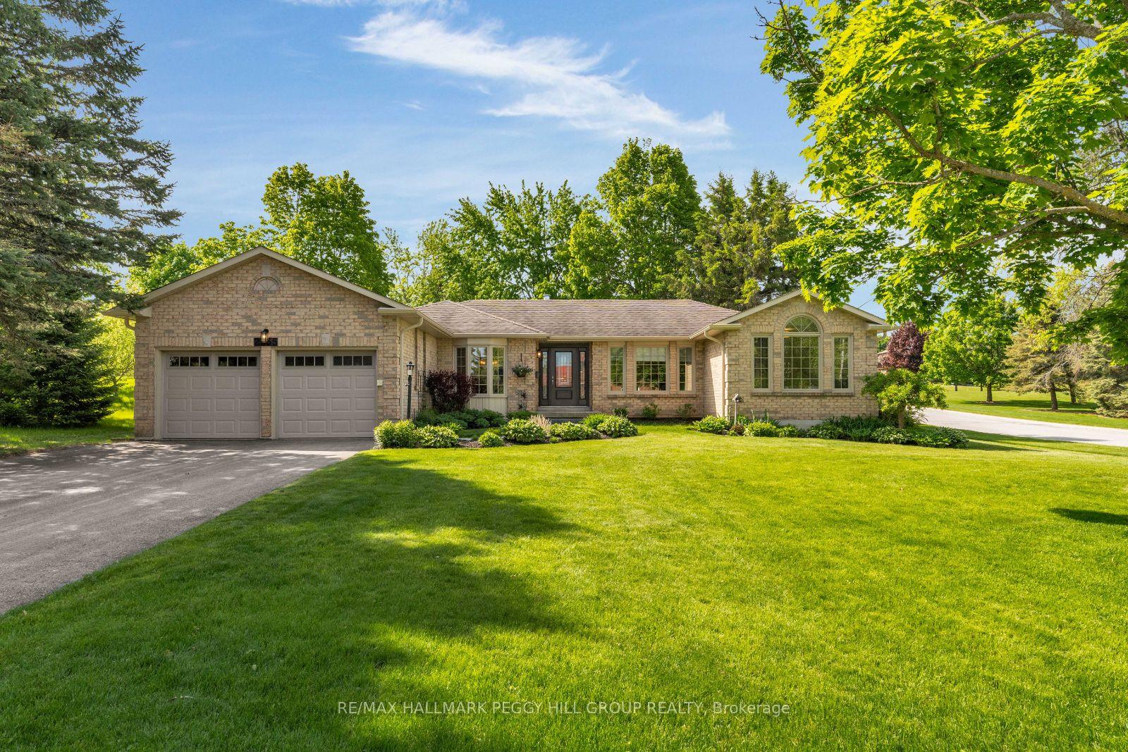 2235 Meadowland Street, Innisfil, ON L0L 1K0