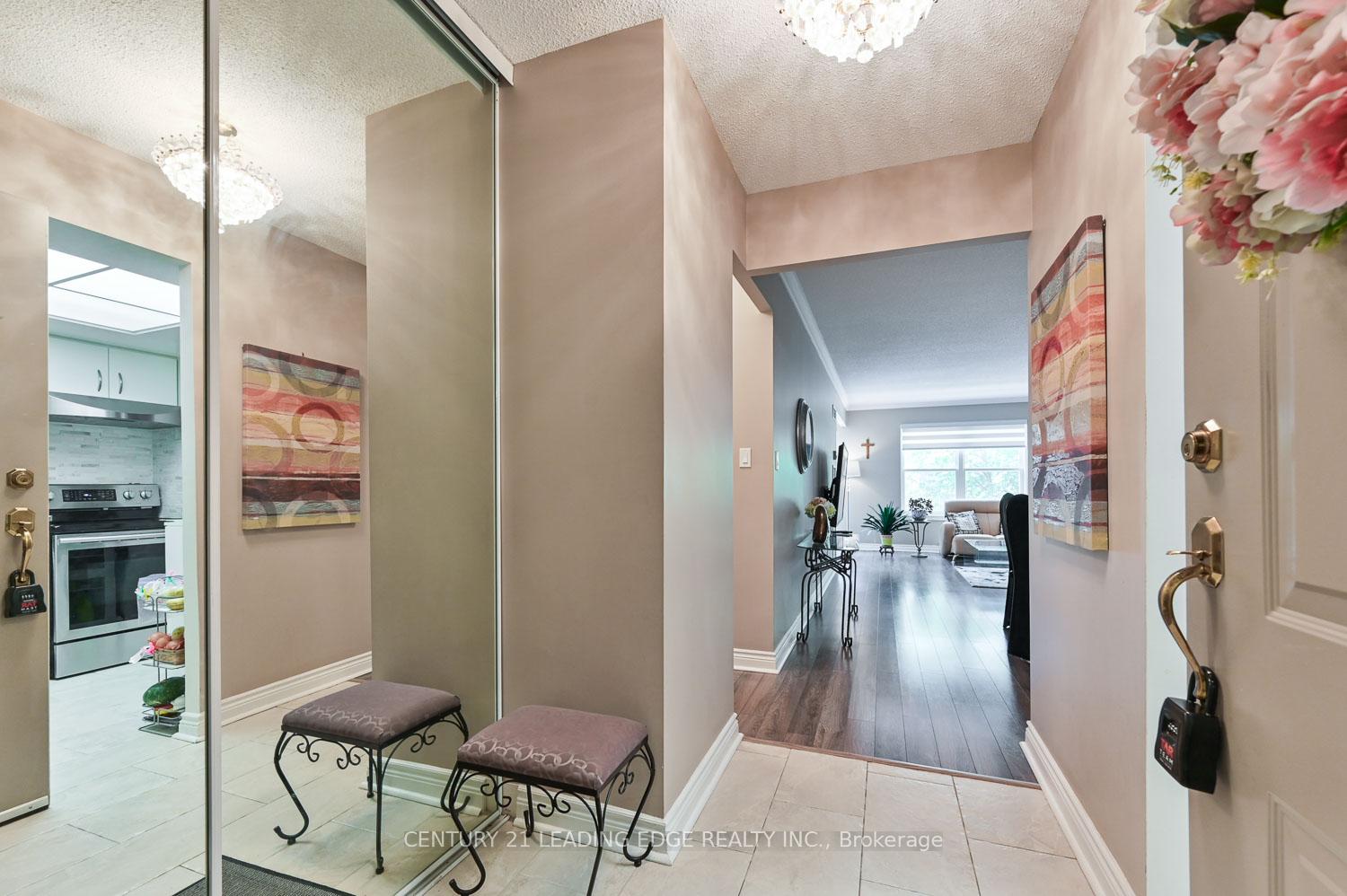 224 - 100 Anna Russell Way, Markham, ON L3R 6C7