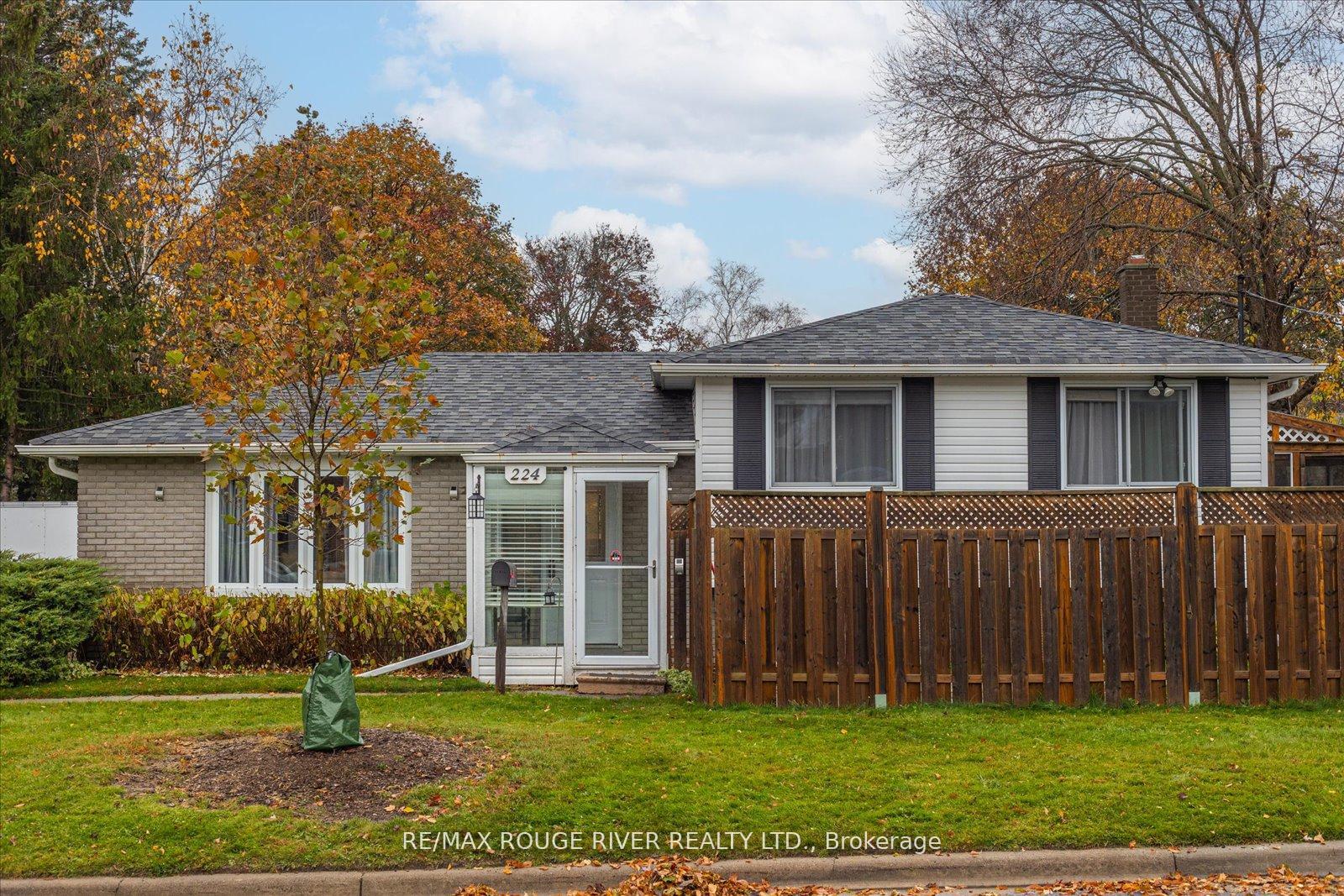 224 Arden Drive, Oshawa, ON L1G 1X5