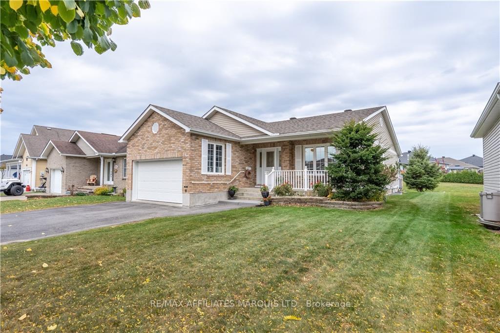 2250 GLEN BROOK Drive, Cornwall, ON K6H 7N2