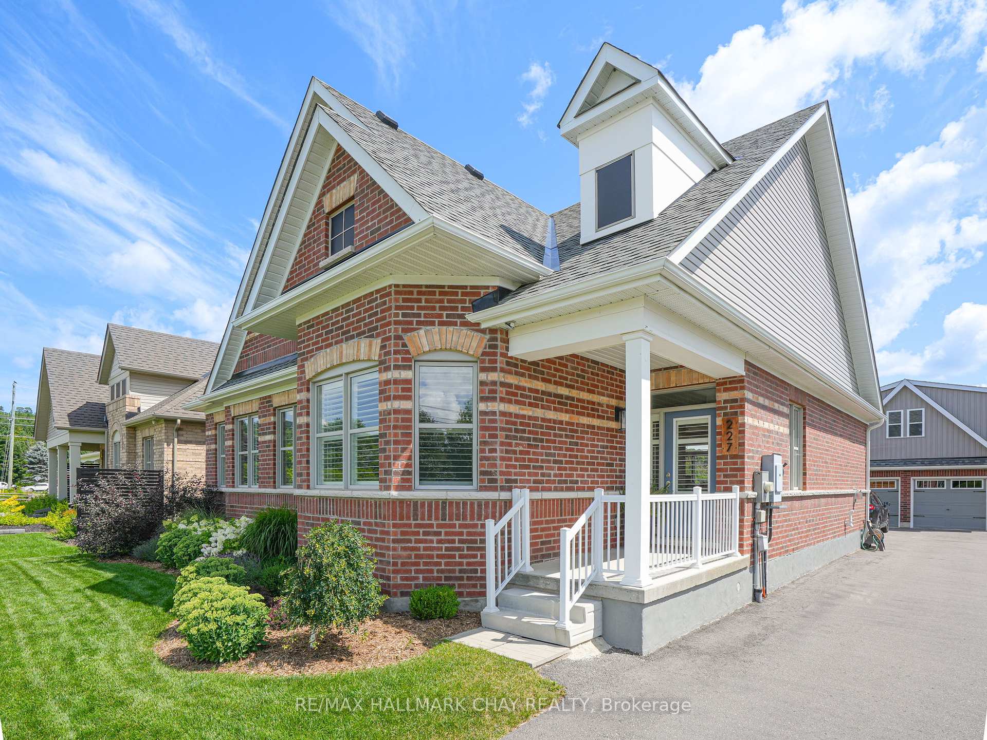 227 Mary Street, Clearview, ON L0M 1G0