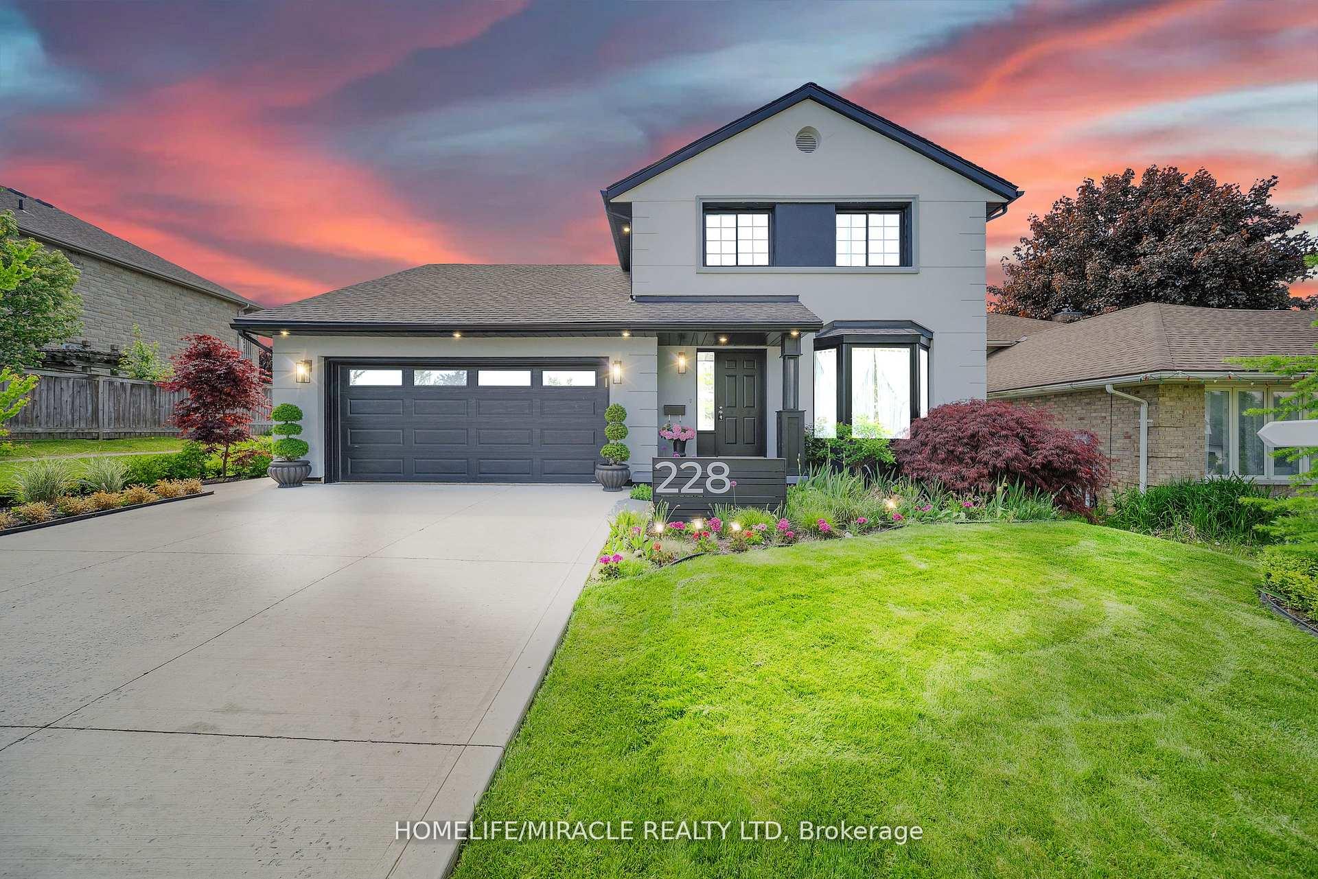 228 Ferguson Drive, Woodstock, ON N4V 1A6