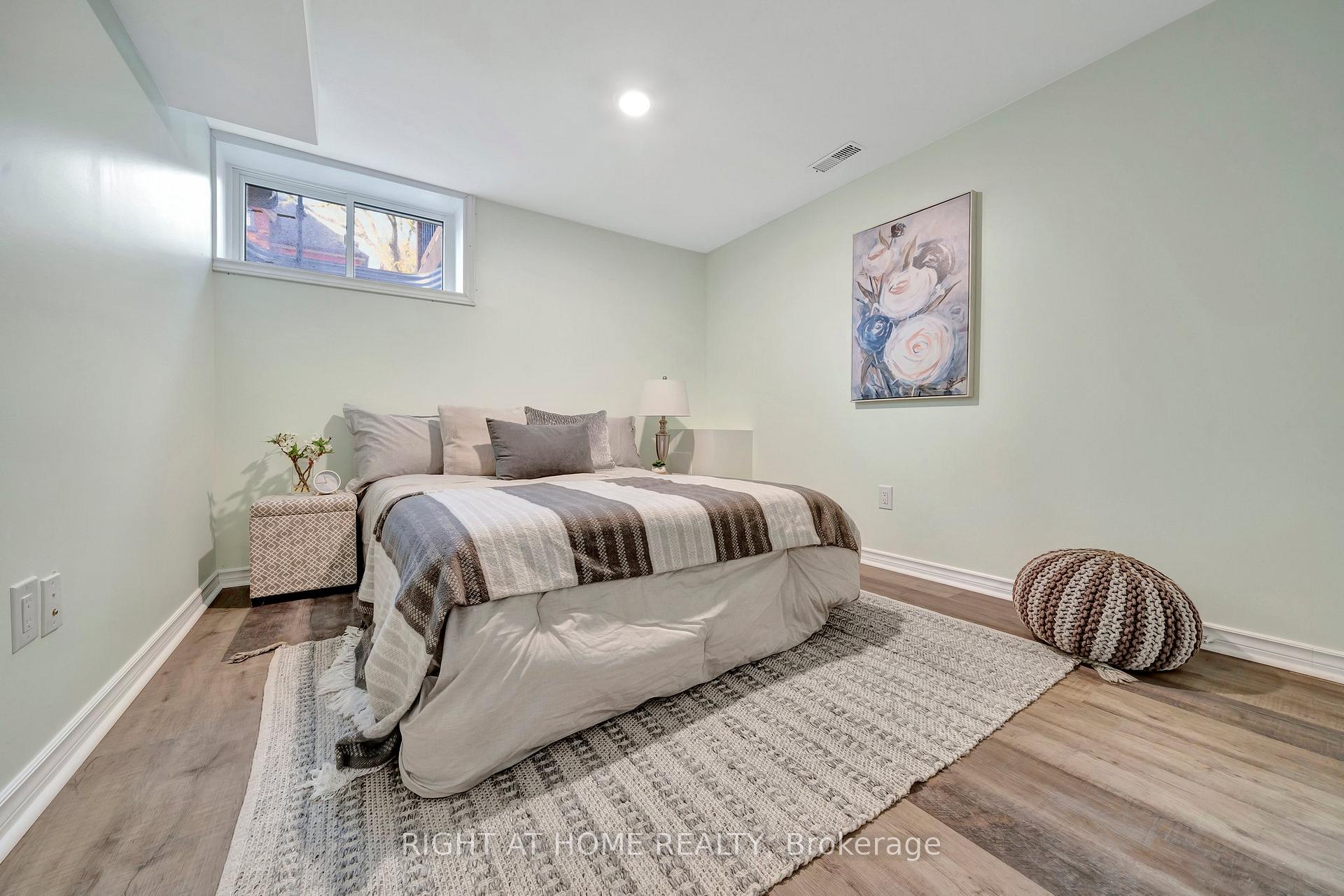 Main - 228 Mary Street, Hamilton, ON L8L 4W1