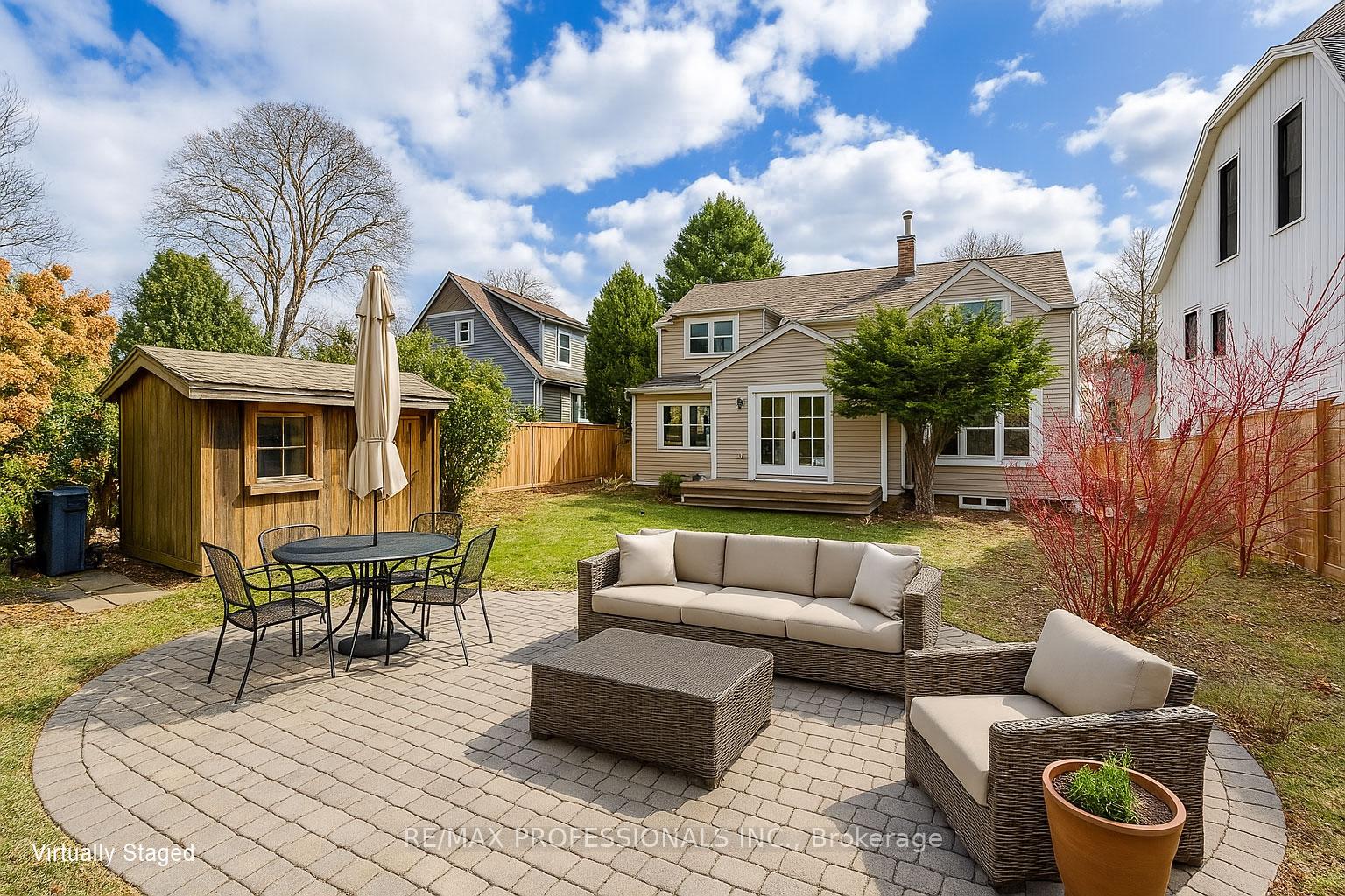 228 The Kingsway, Toronto, ON M9A 3T5