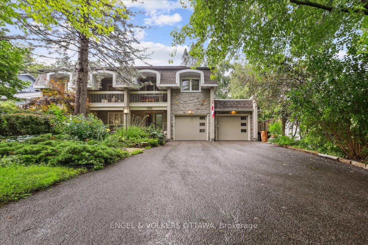 2282 BOWMAN Road, Alta Vista and Area, ON K1H 6V6
