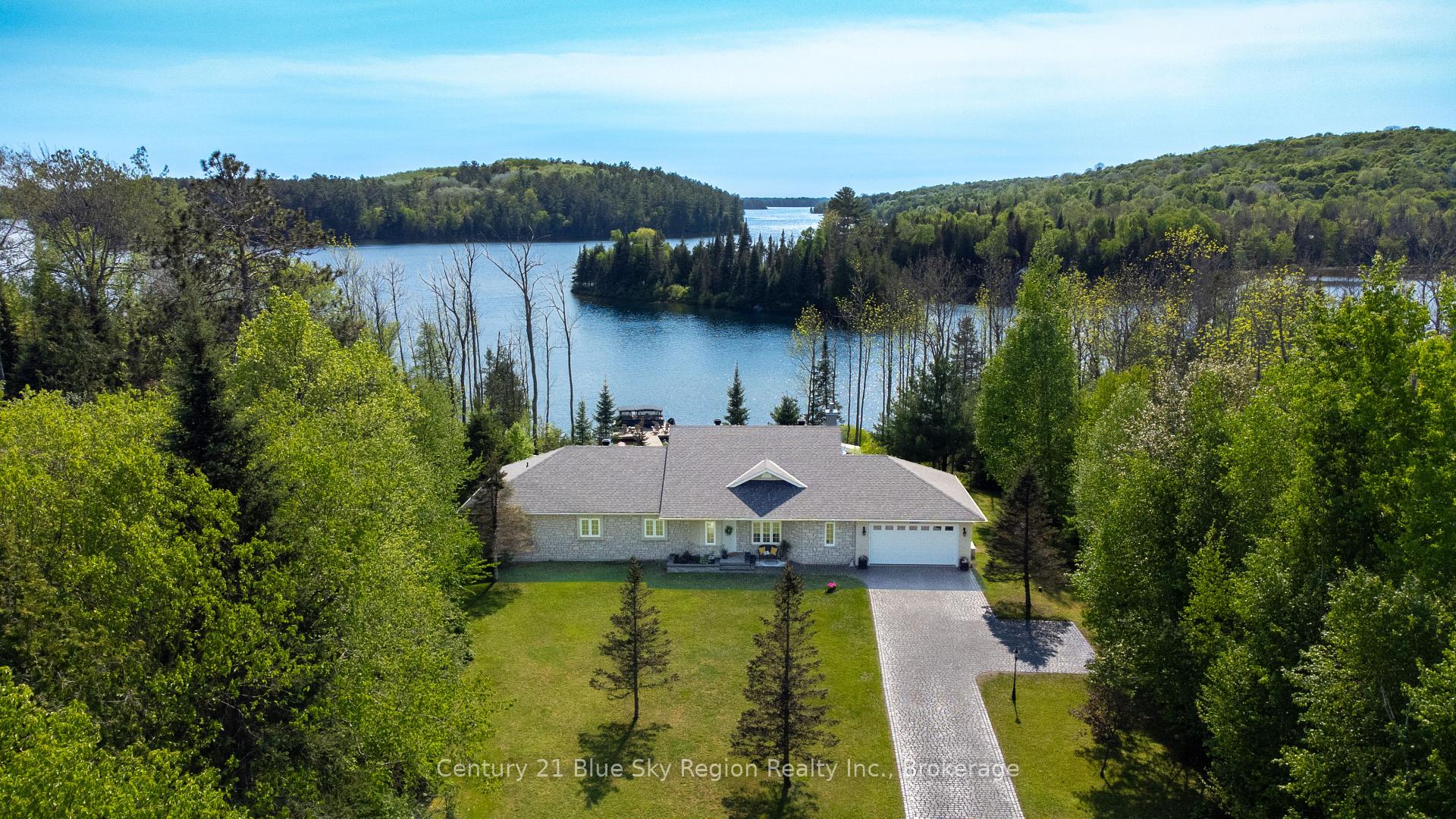 North Bay Real Estate MLS® Listings & Houses For Sale