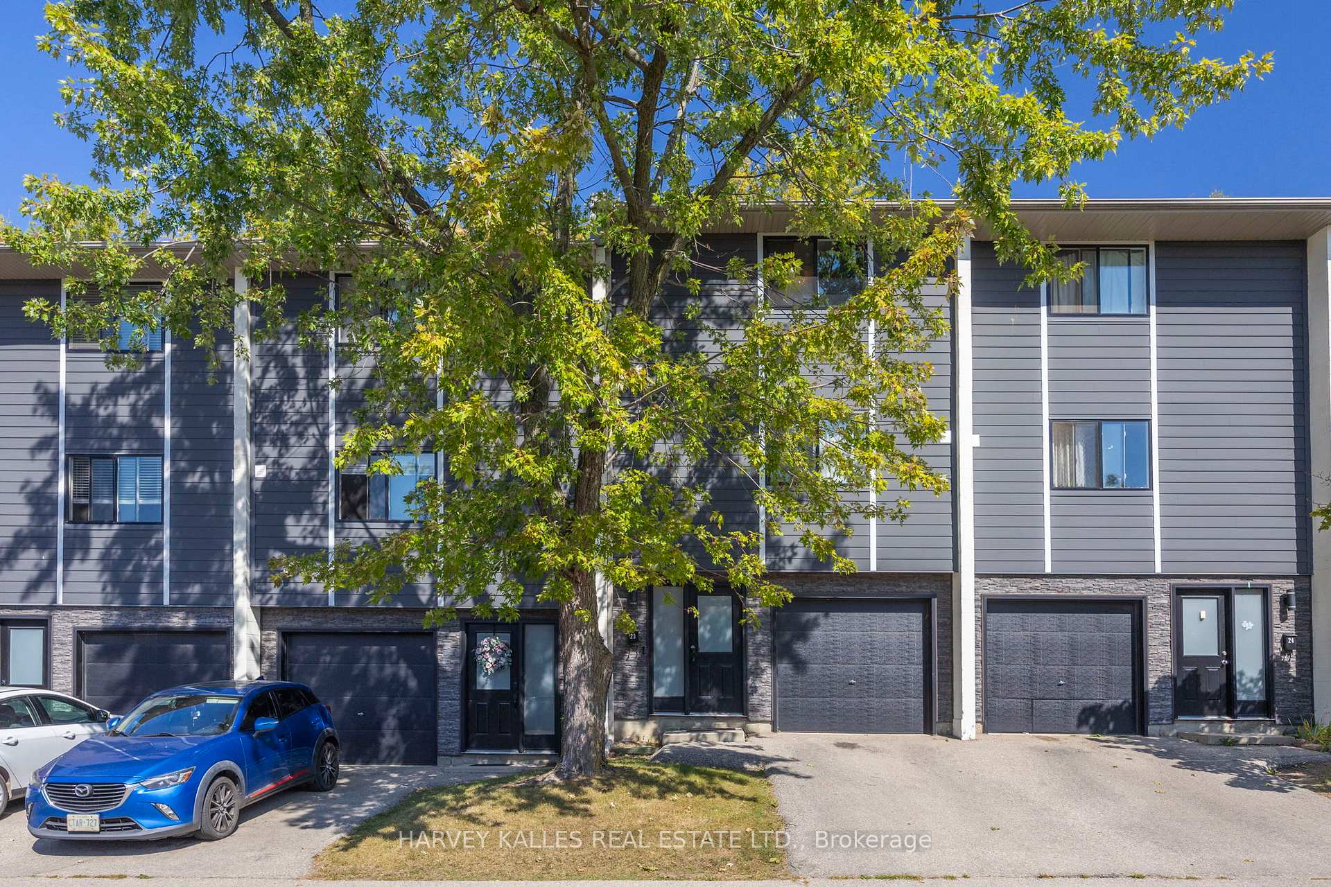 23 - 135 Chalmers Street S, Cambridge, ON N1R 6M2