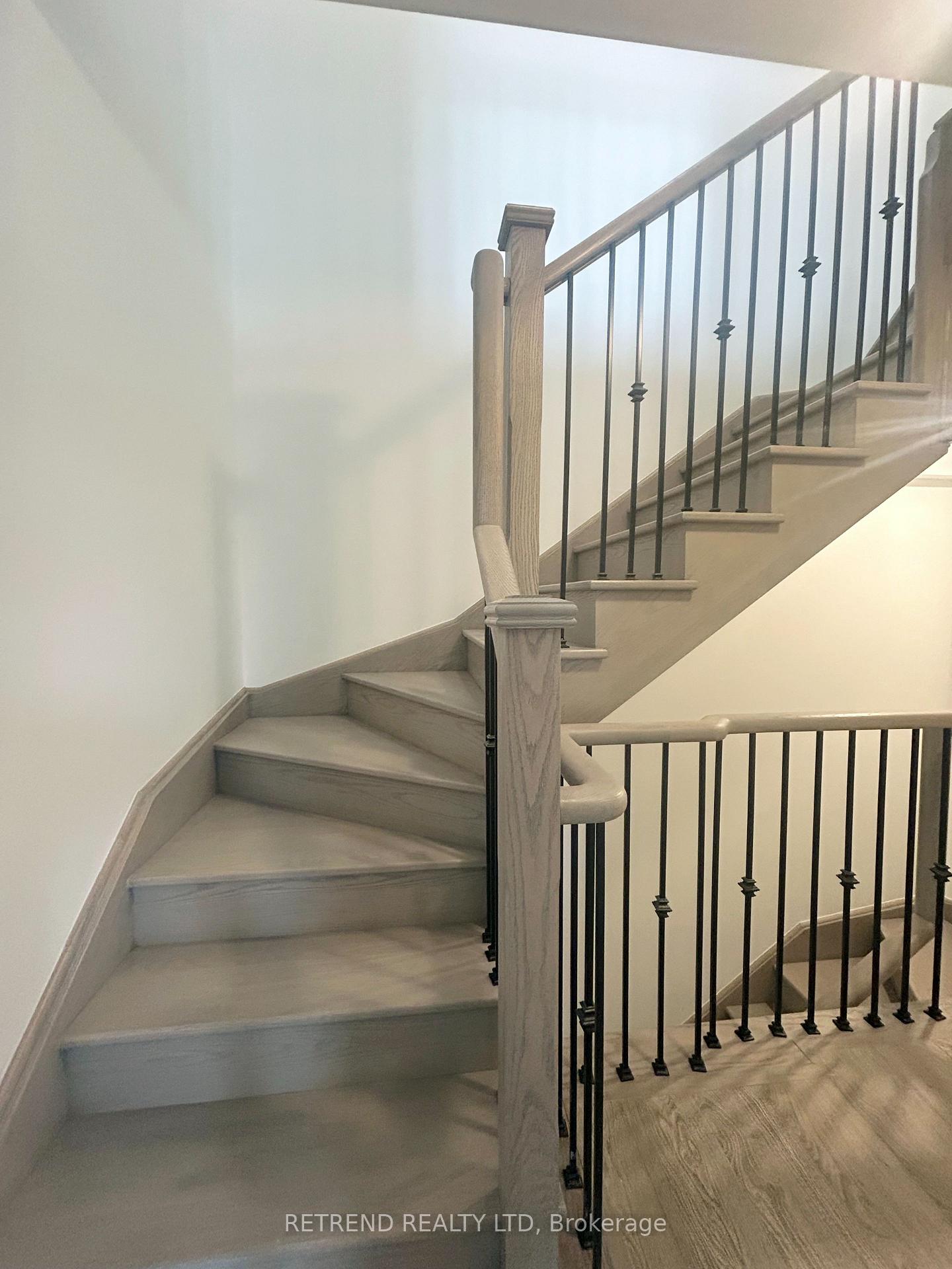 23 - 36 Turtle Island Road, Toronto, ON M6A 2M5