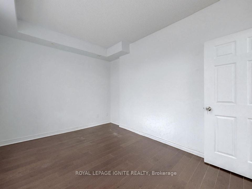 23 - 38 Greensborough Village Circle, Markham, ON L6E 0C7