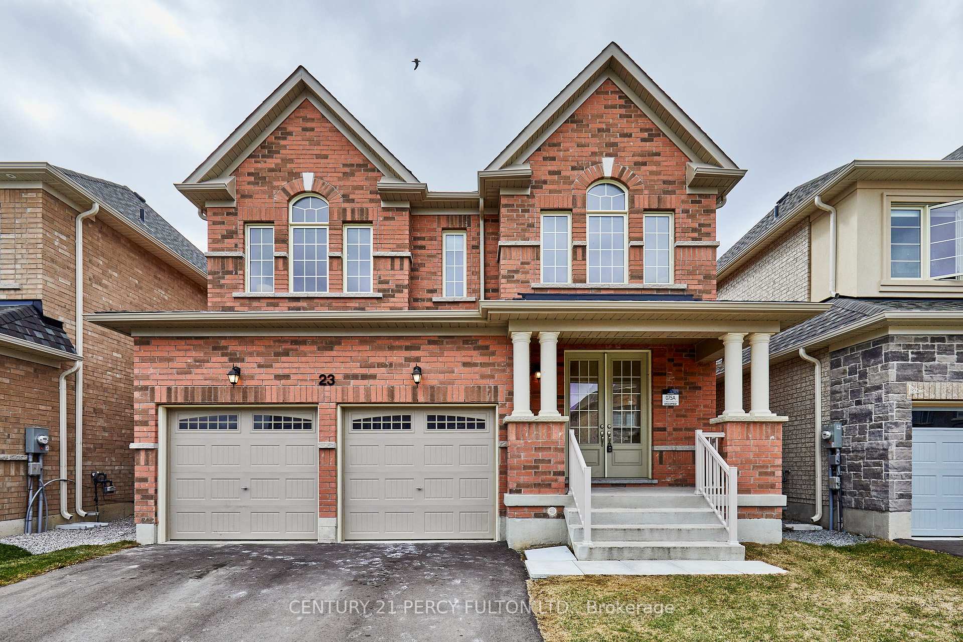 23 Bruce Welch Avenue, Georgina, ON L4P 0J1