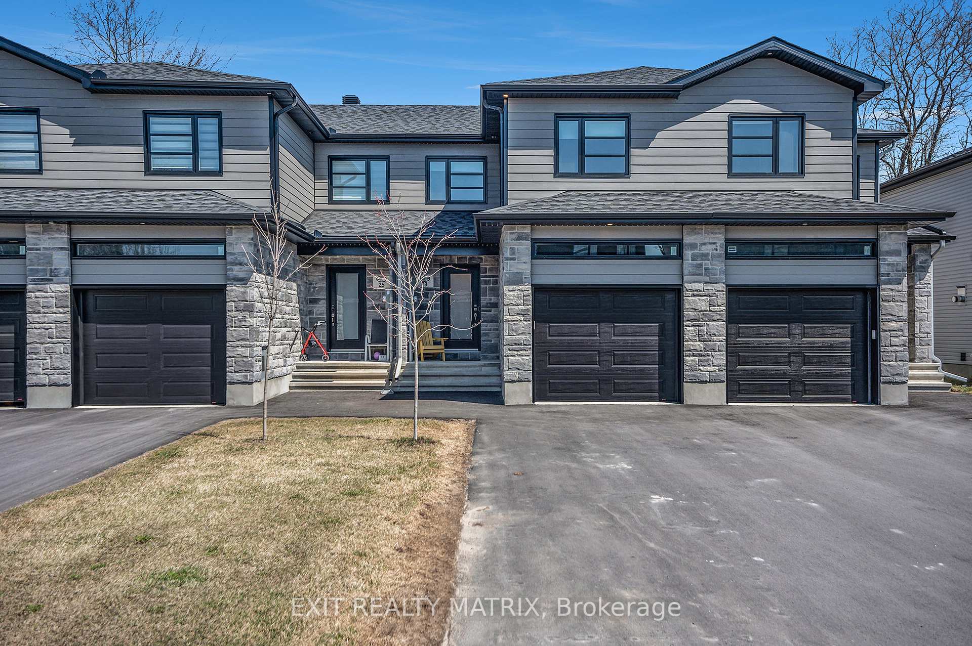 23 Christian Street, Russell, ON K0A 2M0