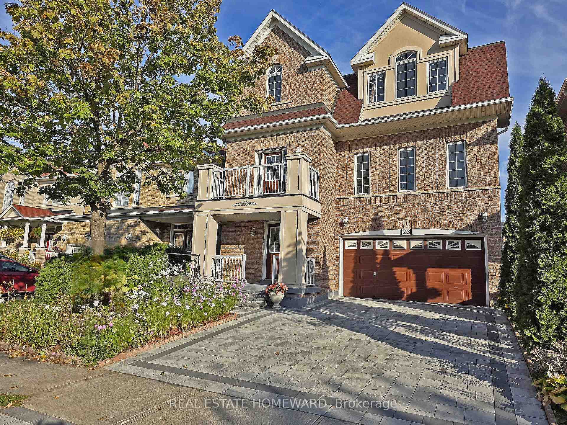 23 Pathmaster Road, Brampton, ON L6P 2G8