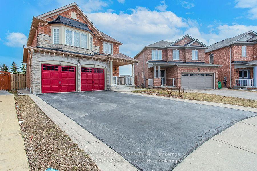 23 River Heights Drive, Brampton, ON L6P 2M9