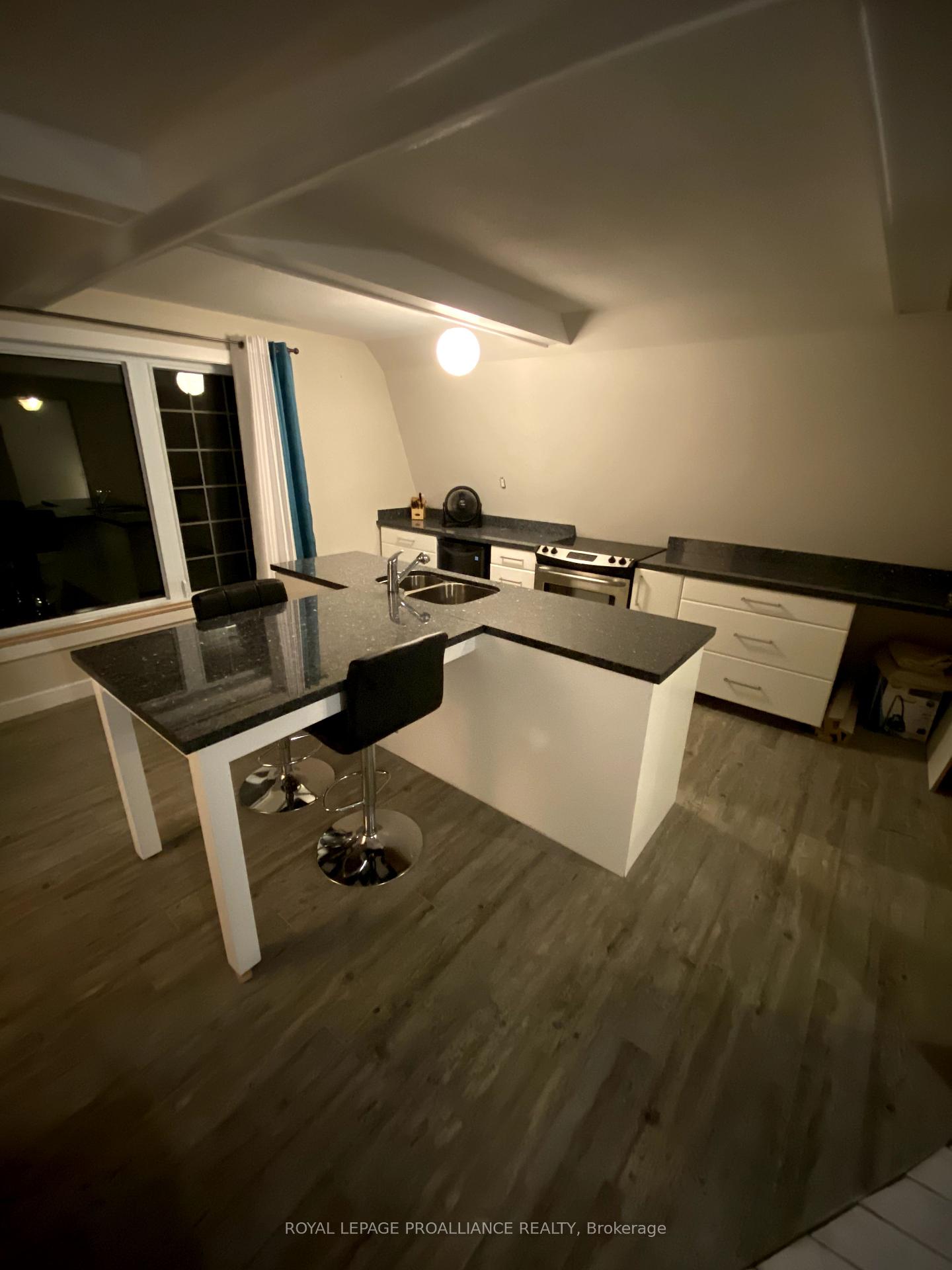 23 Sidney Shore Lane, Prince Edward County, ON K0K 2T0