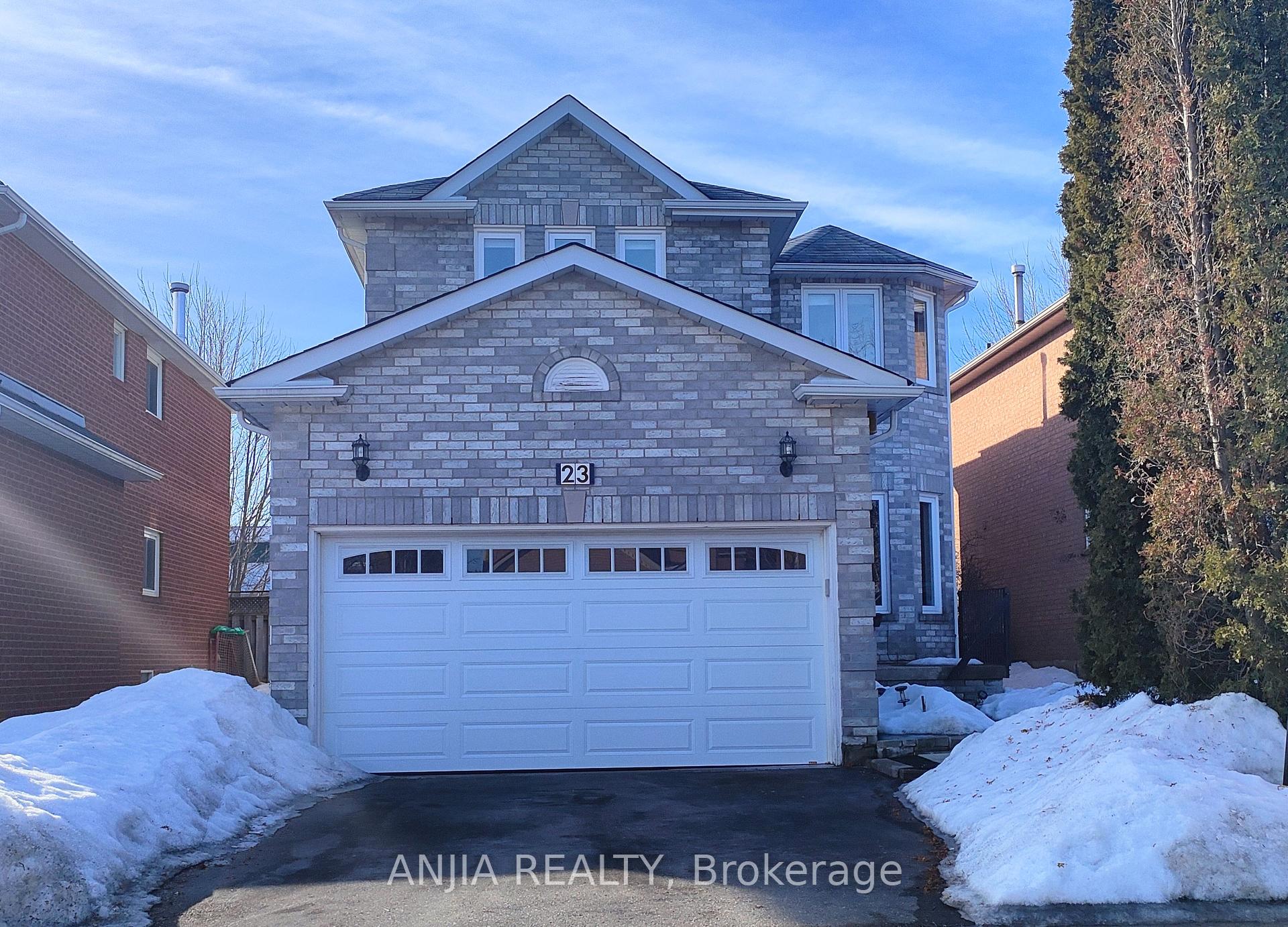 23 Springer Drive, Richmond Hill, ON L4C 0E9