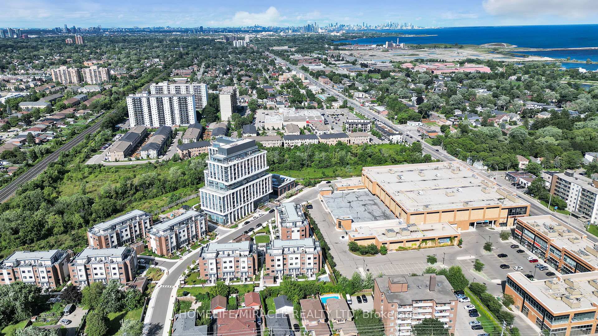 230 - 1062 Douglas McCurdy Common N, Mississauga, ON L5G 4B1