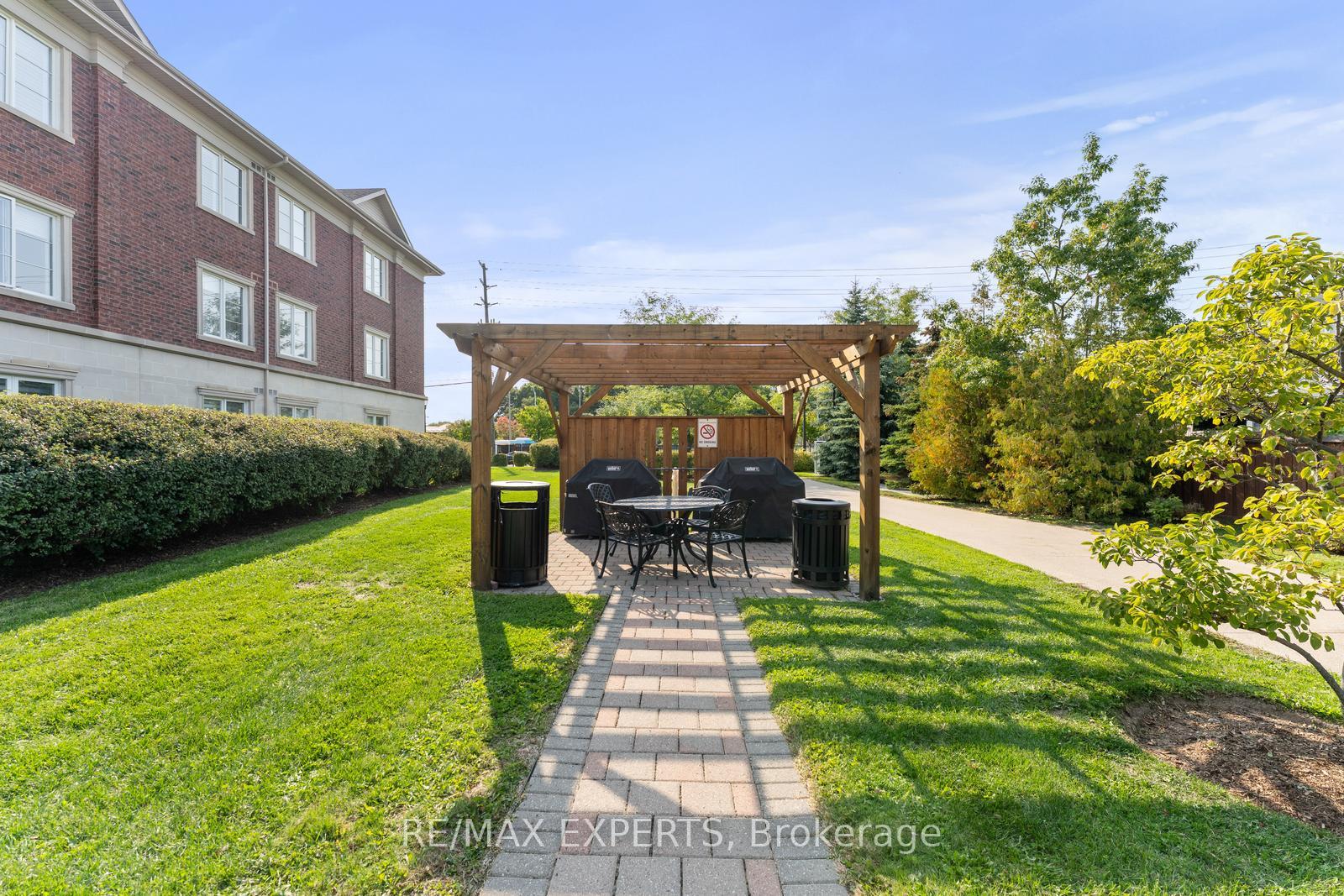 230 - 9519 Keele Street, Vaughan, ON L6A 4A2