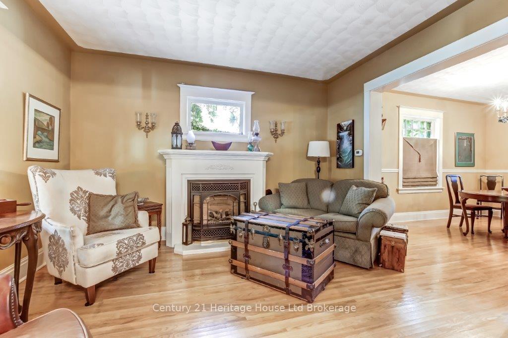 230 Graham Street, Woodstock, ON N4S 6K7
