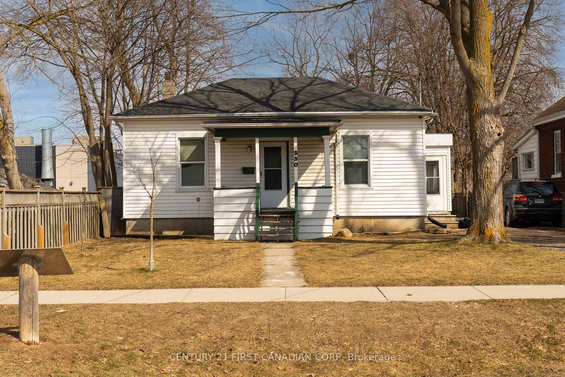 230 Waterloo Street, London East, ON N6B 2N3