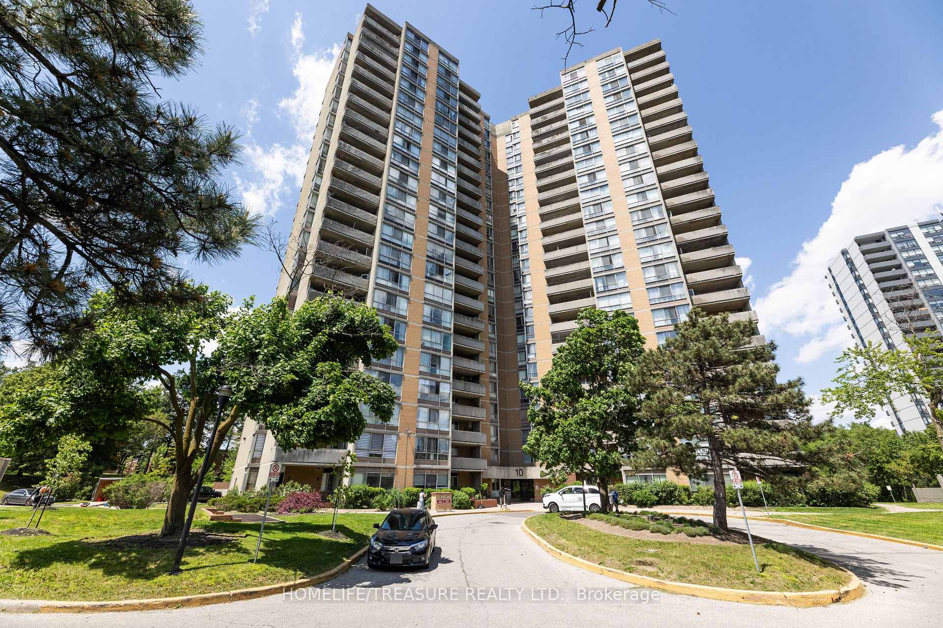 2304 - 10 Martha Eaton Way, Toronto, ON M6M 5B3