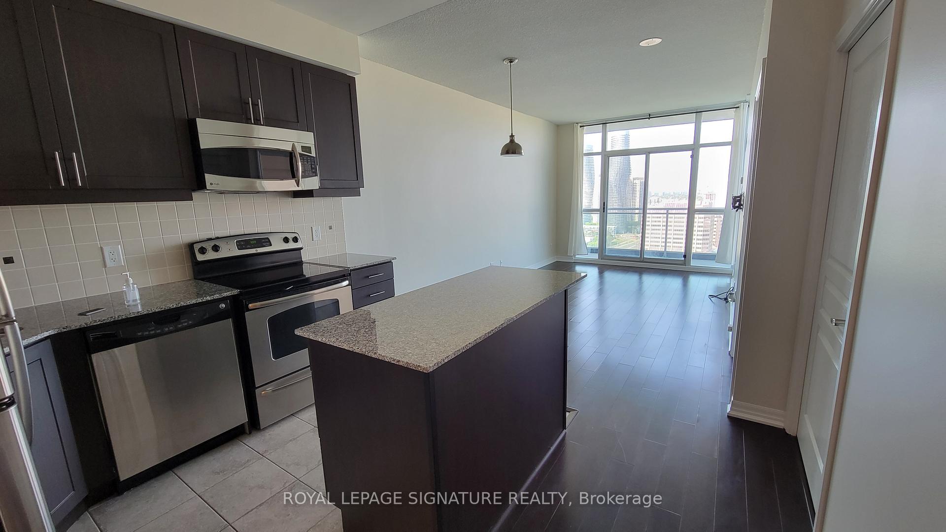 2305 - 223 Webb Drive, Mississauga, ON L5B 0E8