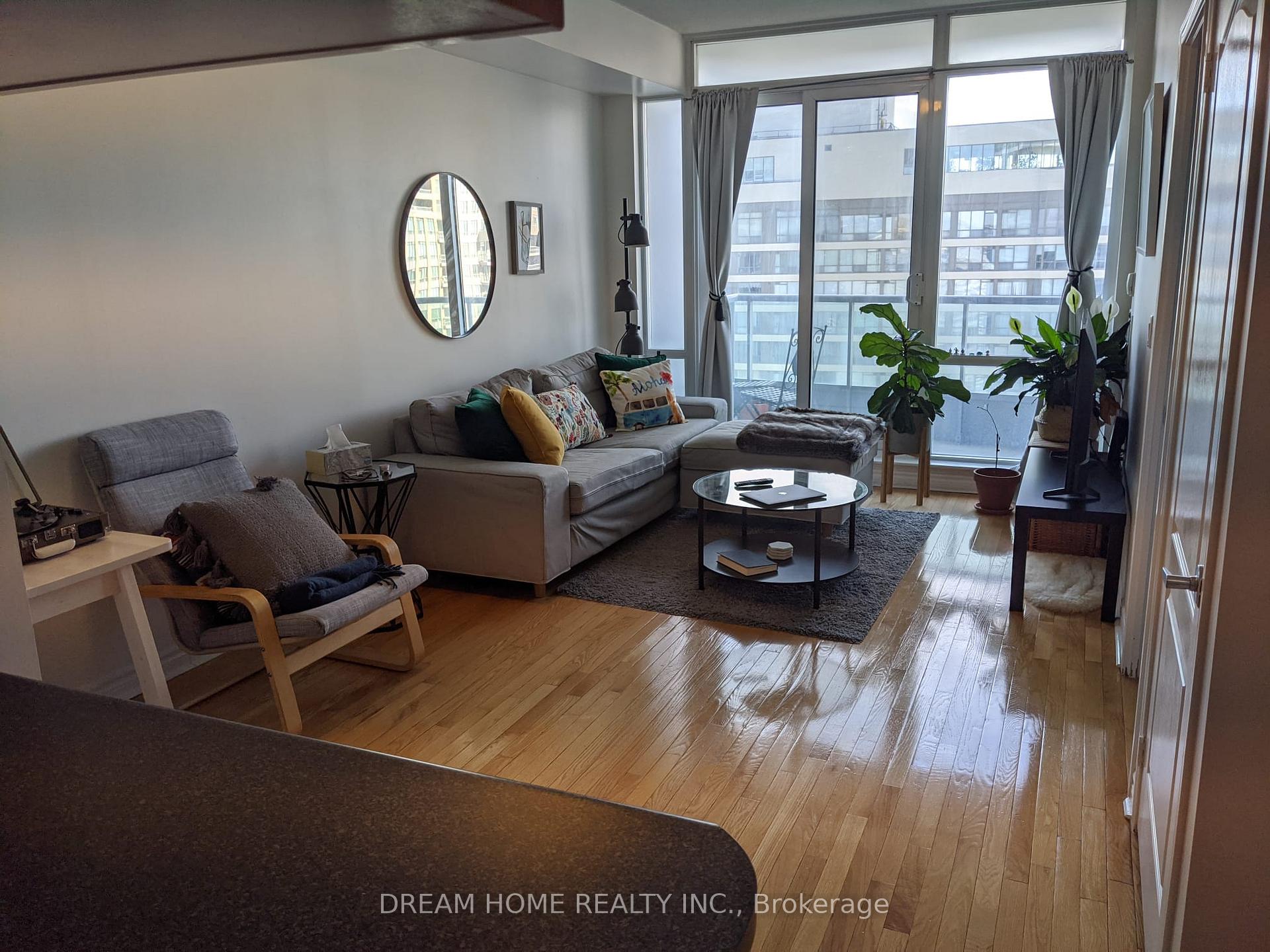 2306 - 1 Elm Drive W, Mississauga, ON L5B 4M1