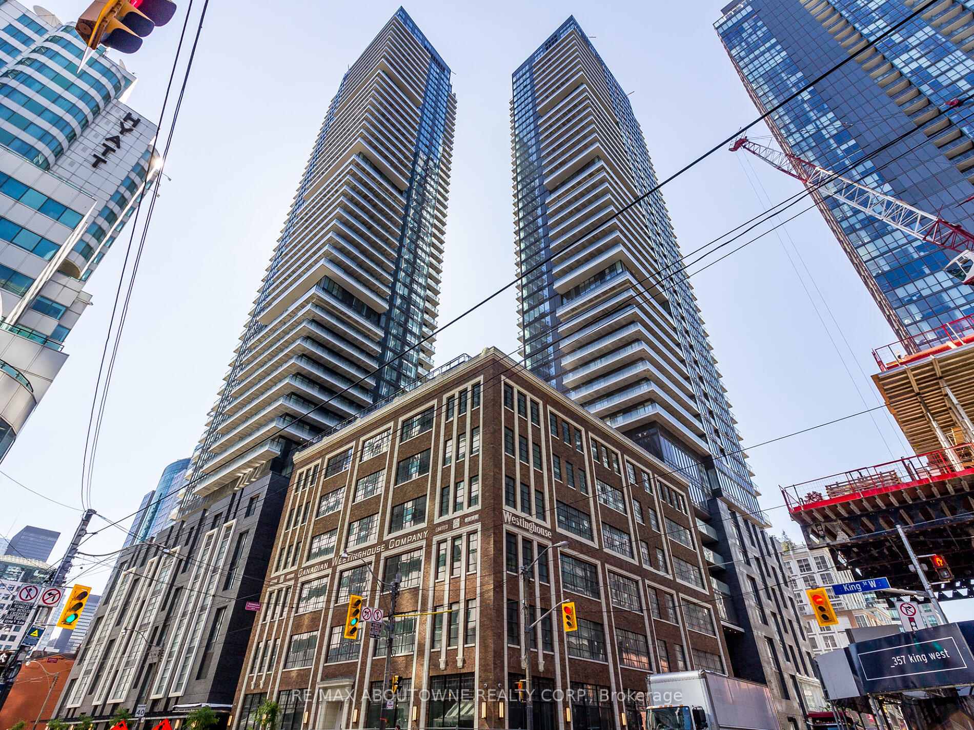 2306 - 125 Blue Jay's Way, Toronto, ON M5V 0N5