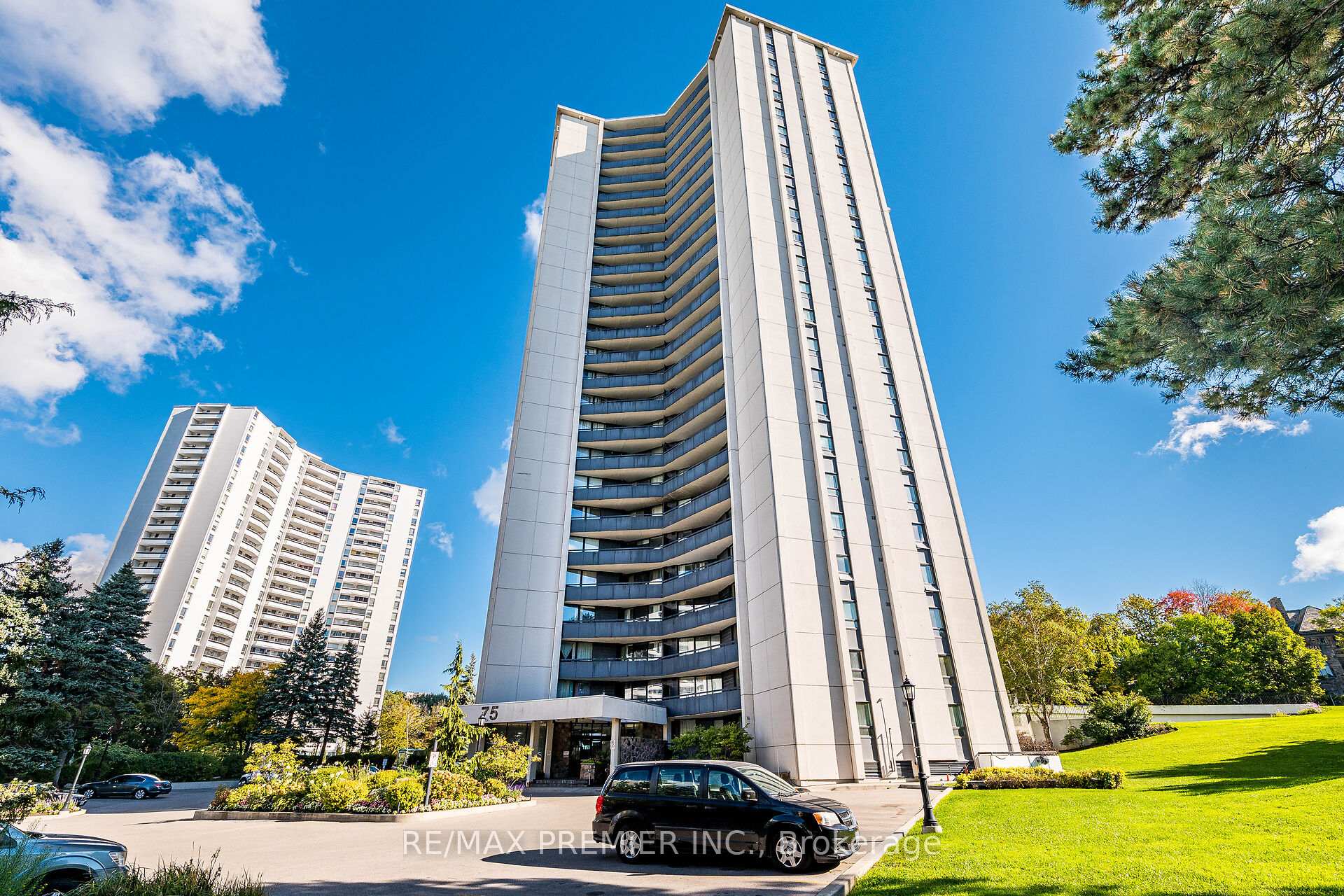 2308 - 75 Graydon Hall Drive, Toronto, ON M3A 3M5