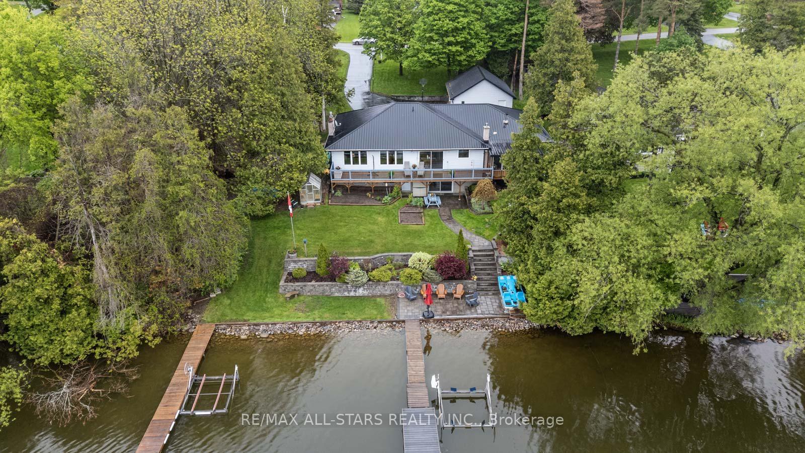 231 Stephenson Point Road, Scugog, ON L9L 1B4