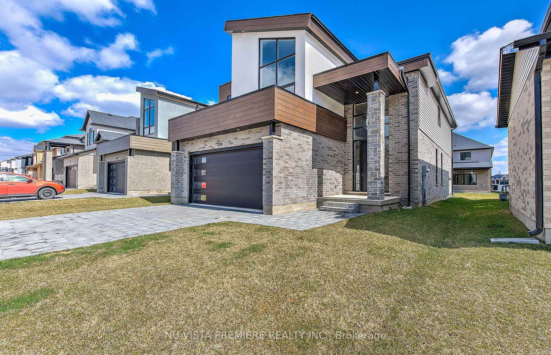 2318 WICKERSON Road, London South, ON N6K 0C3