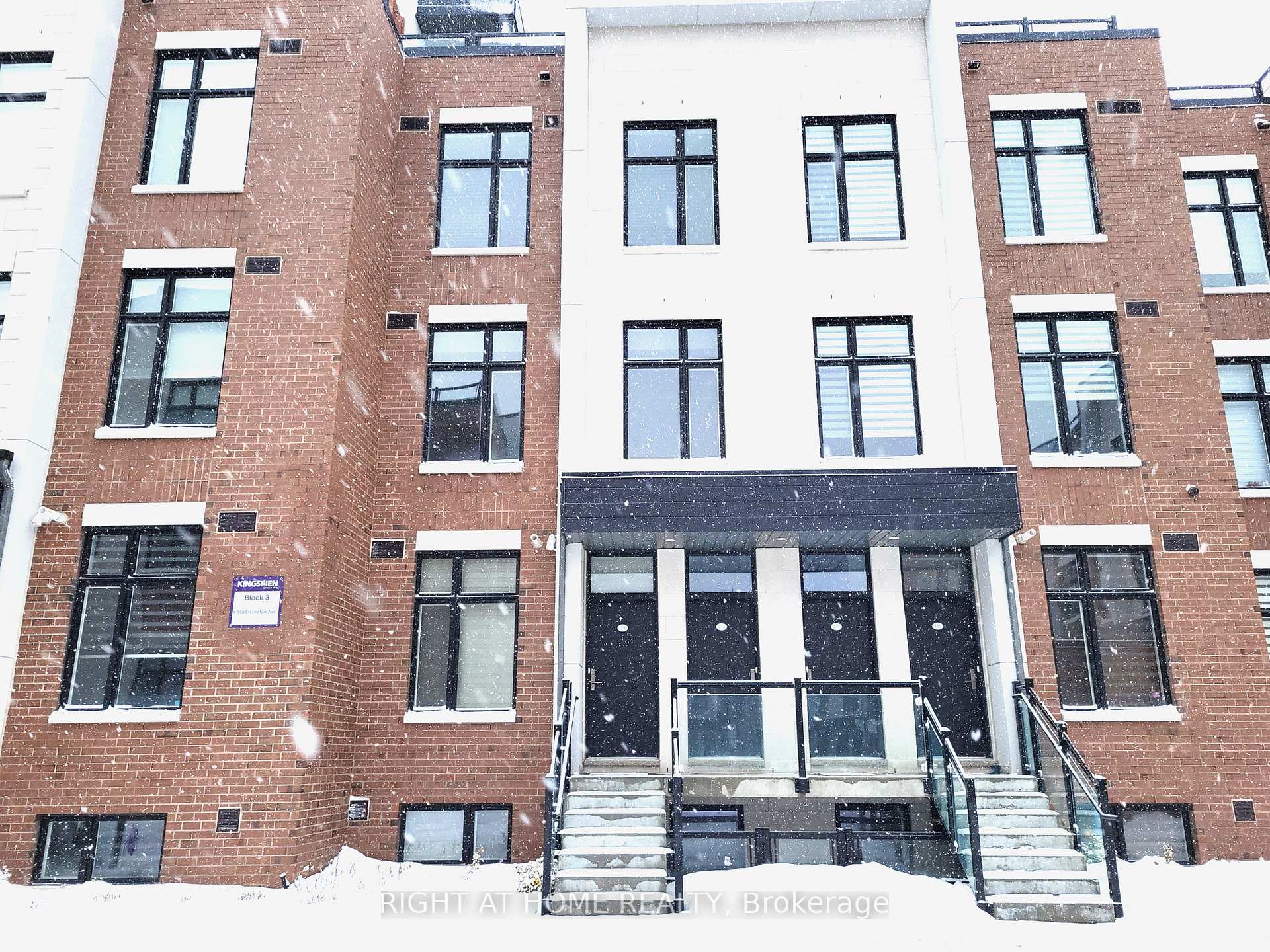 232 - 9580 Islington Avenue, Vaughan, ON L4L 1A7