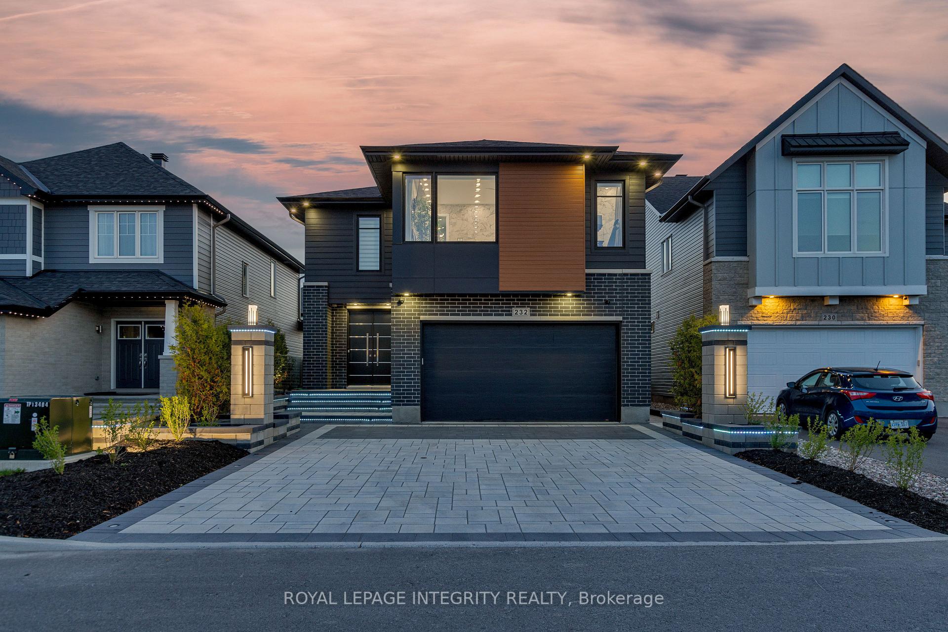 232 Condado Crescent, Kanata, ON K2V 0P3