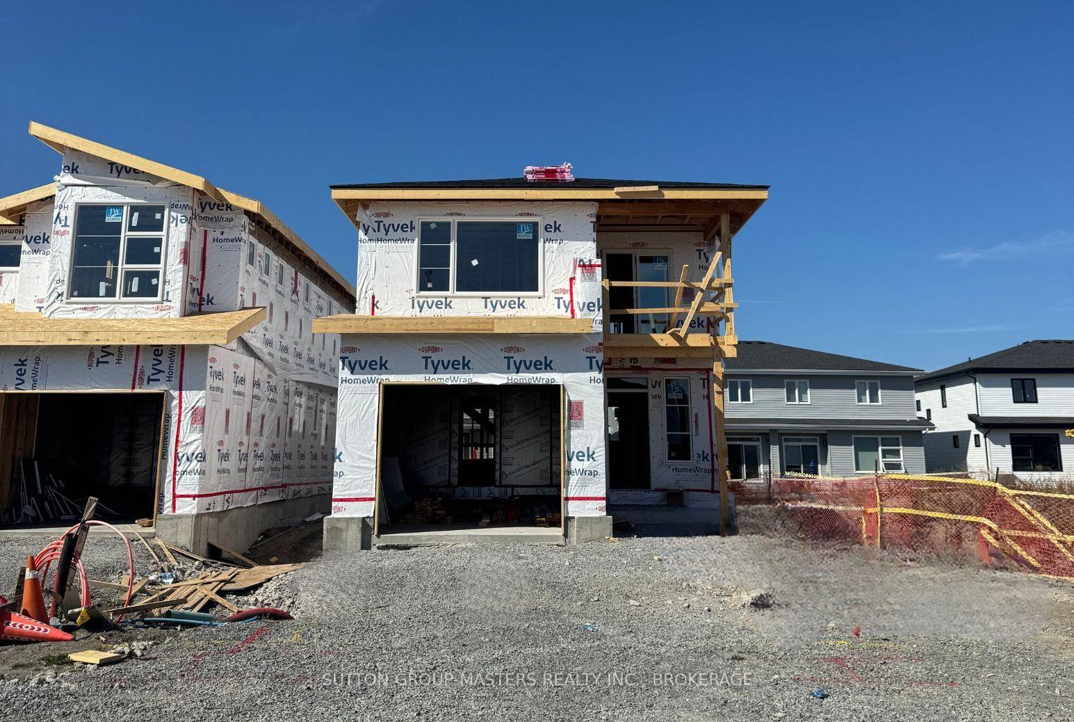 232 Dr Richard James Crescent, Loyalist, ON K7N 0E5