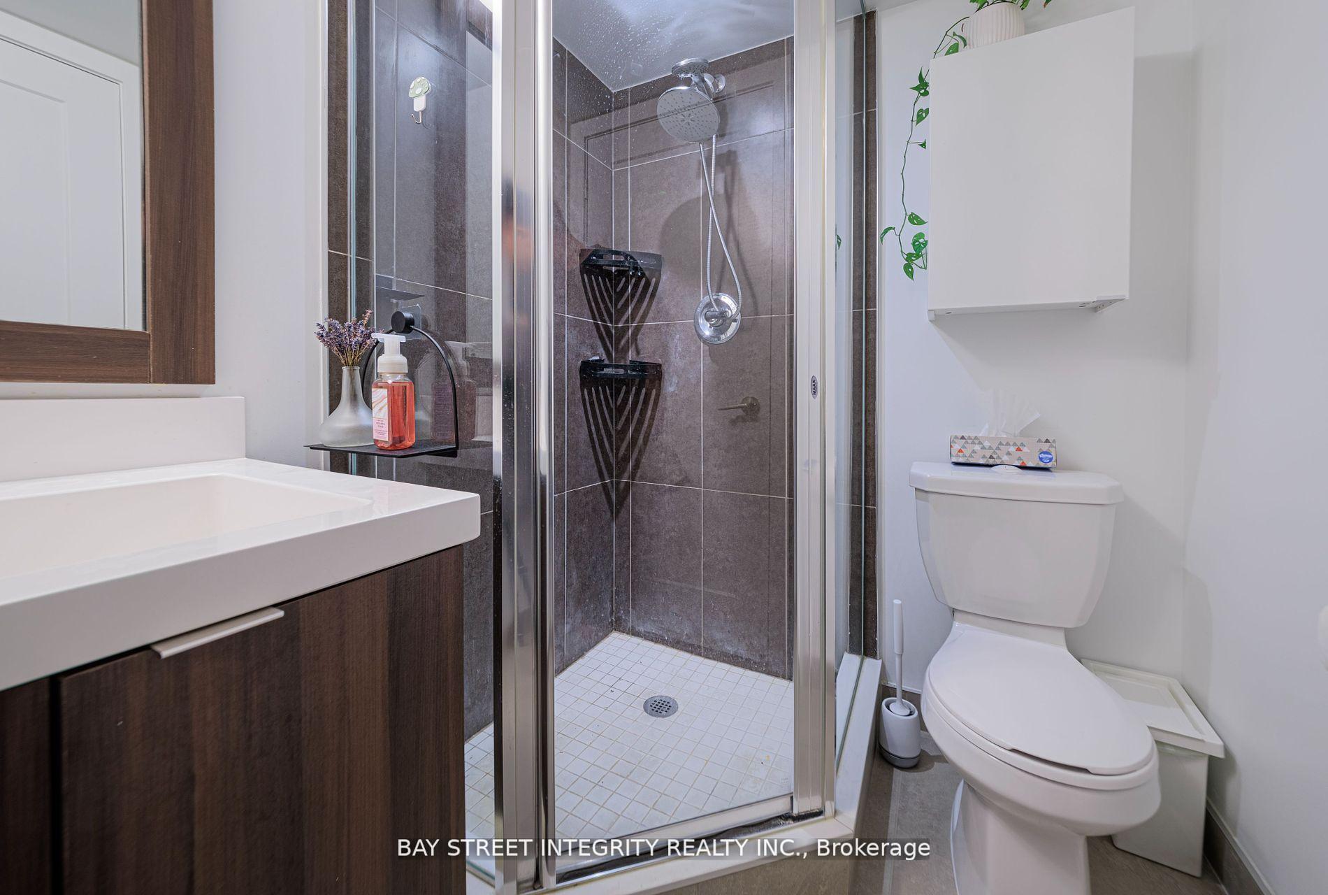 2323 - 9 Mabelle Avenue, Toronto, ON M9A 0E1