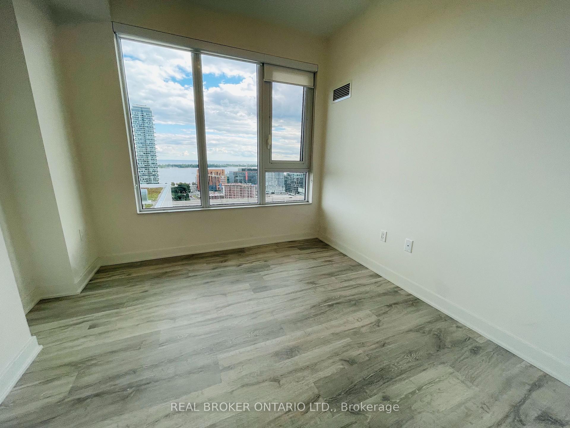 2327 - 135 Lower Sherbourne Street, Toronto, ON M5A 1Y4