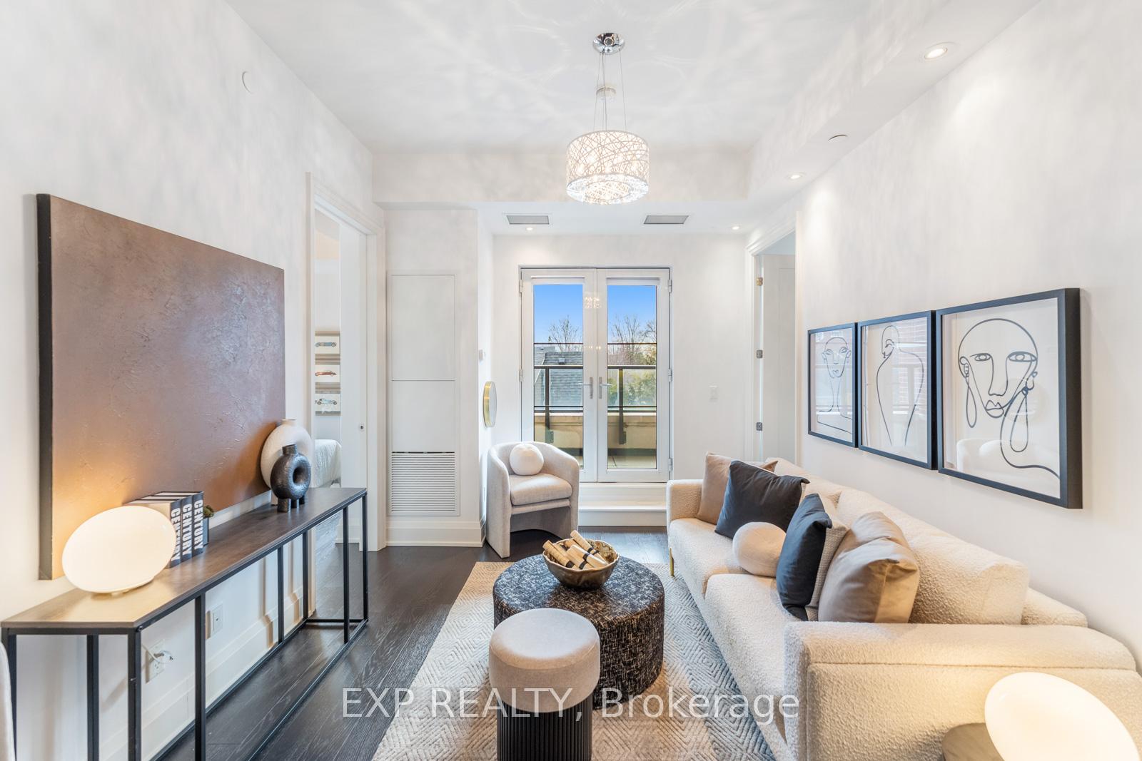 233 - 20 Fred Varley Drive, Markham, ON L3R 1S4