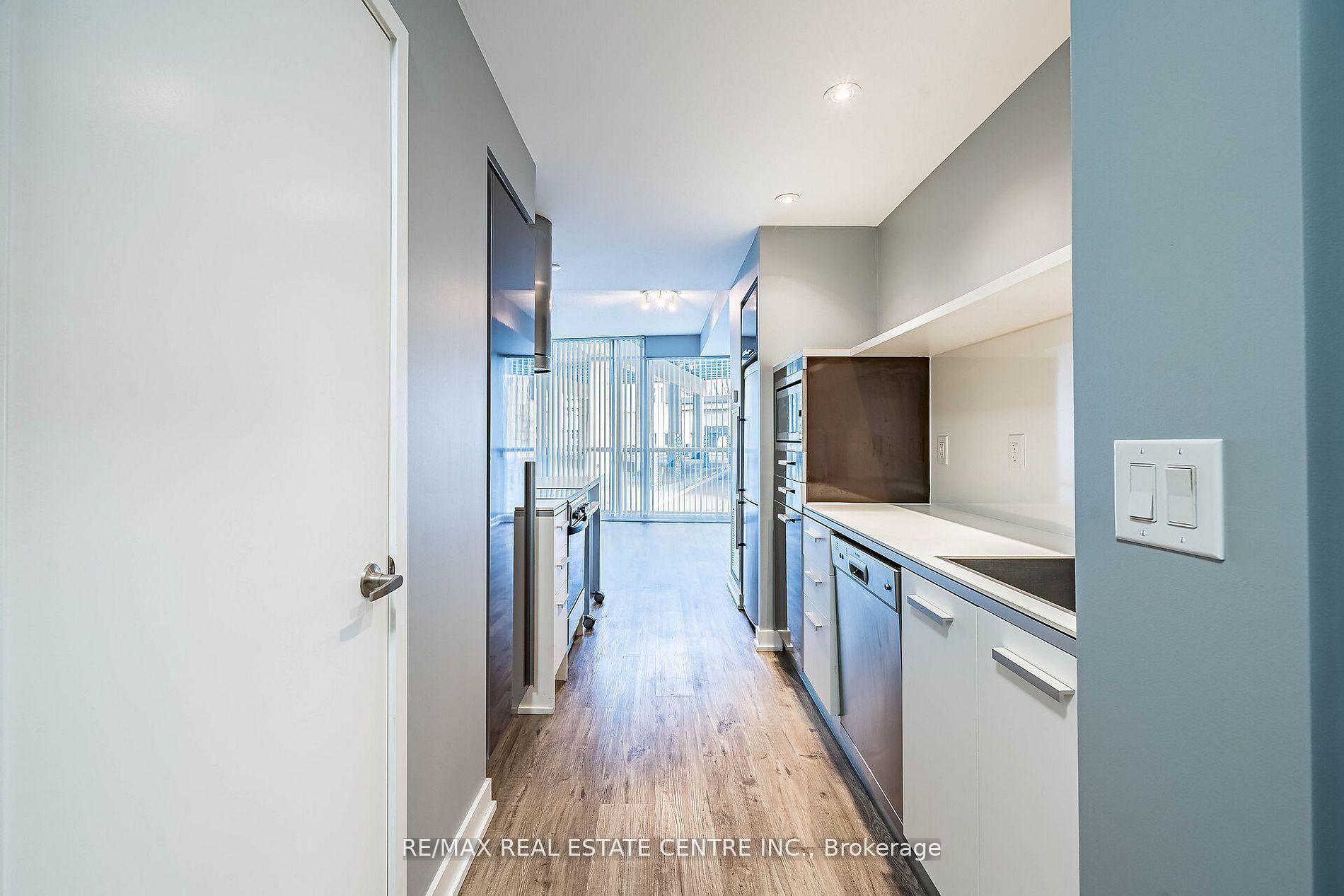 233 - 38 Dan Leckie Way, Toronto, ON M5V 2V6