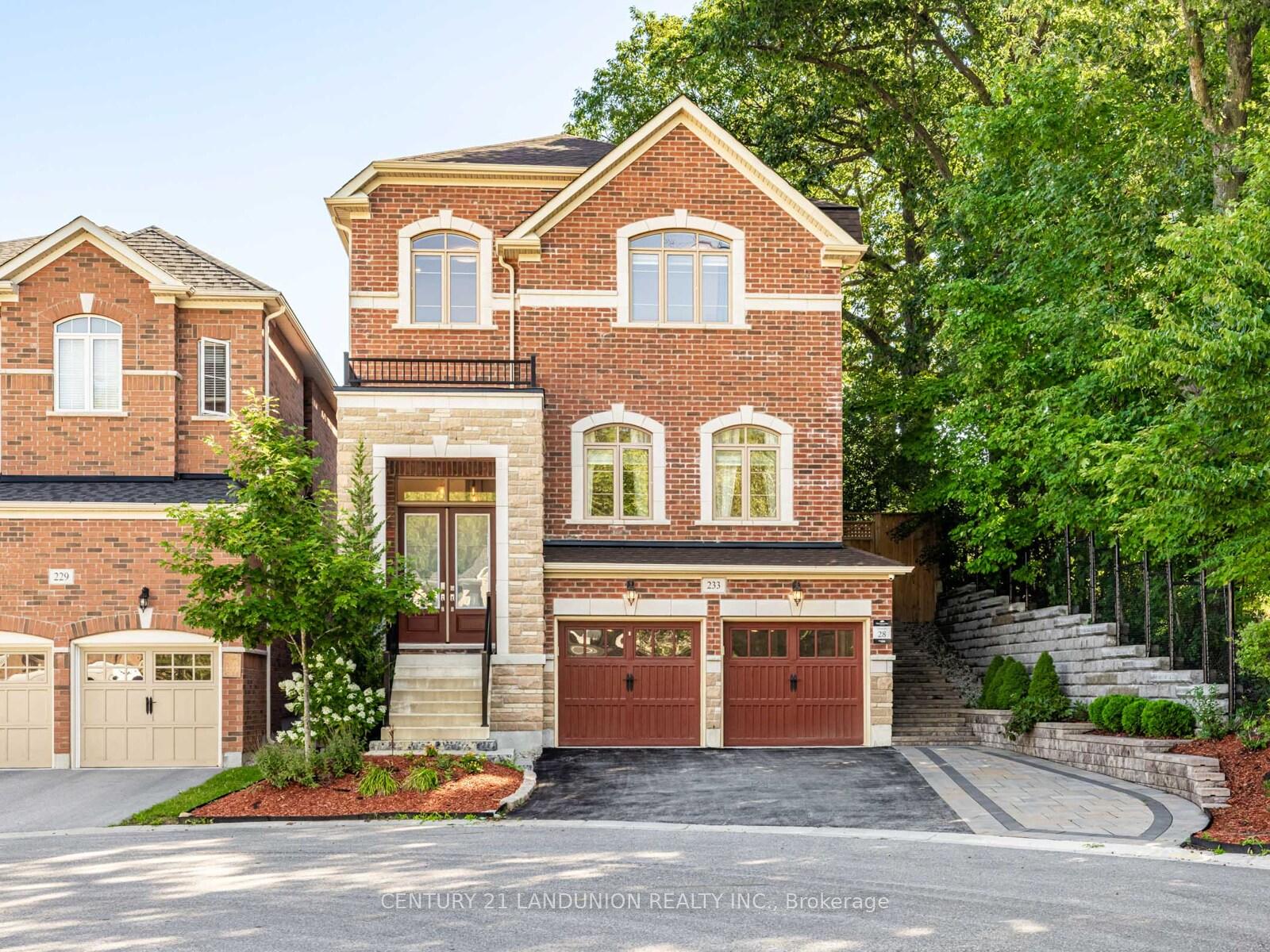 233 Butternut Ridge Trail, Aurora, ON L4G 3P1