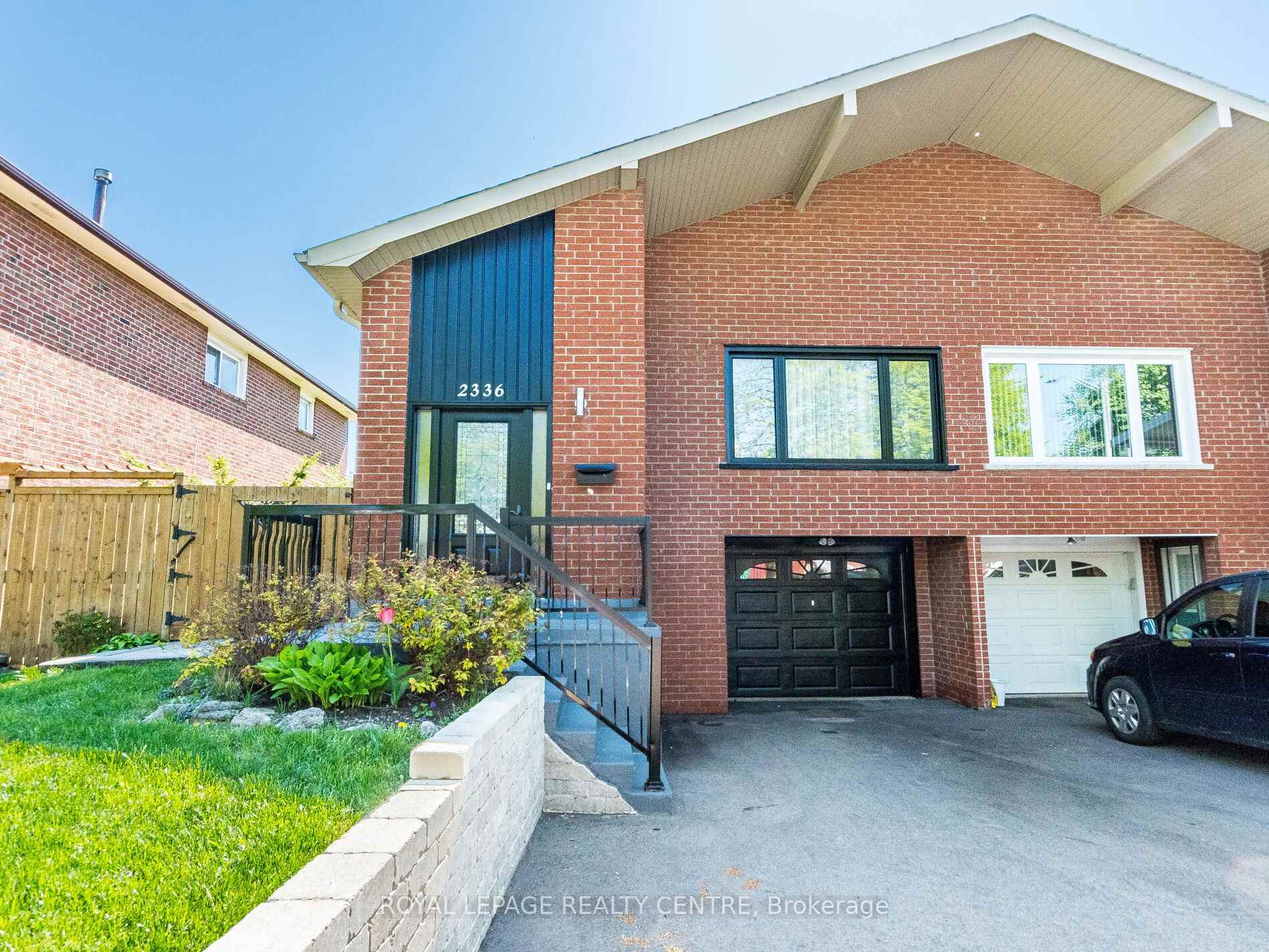 2336 Chilsworthy Avenue, Mississauga, ON L5B 2R1