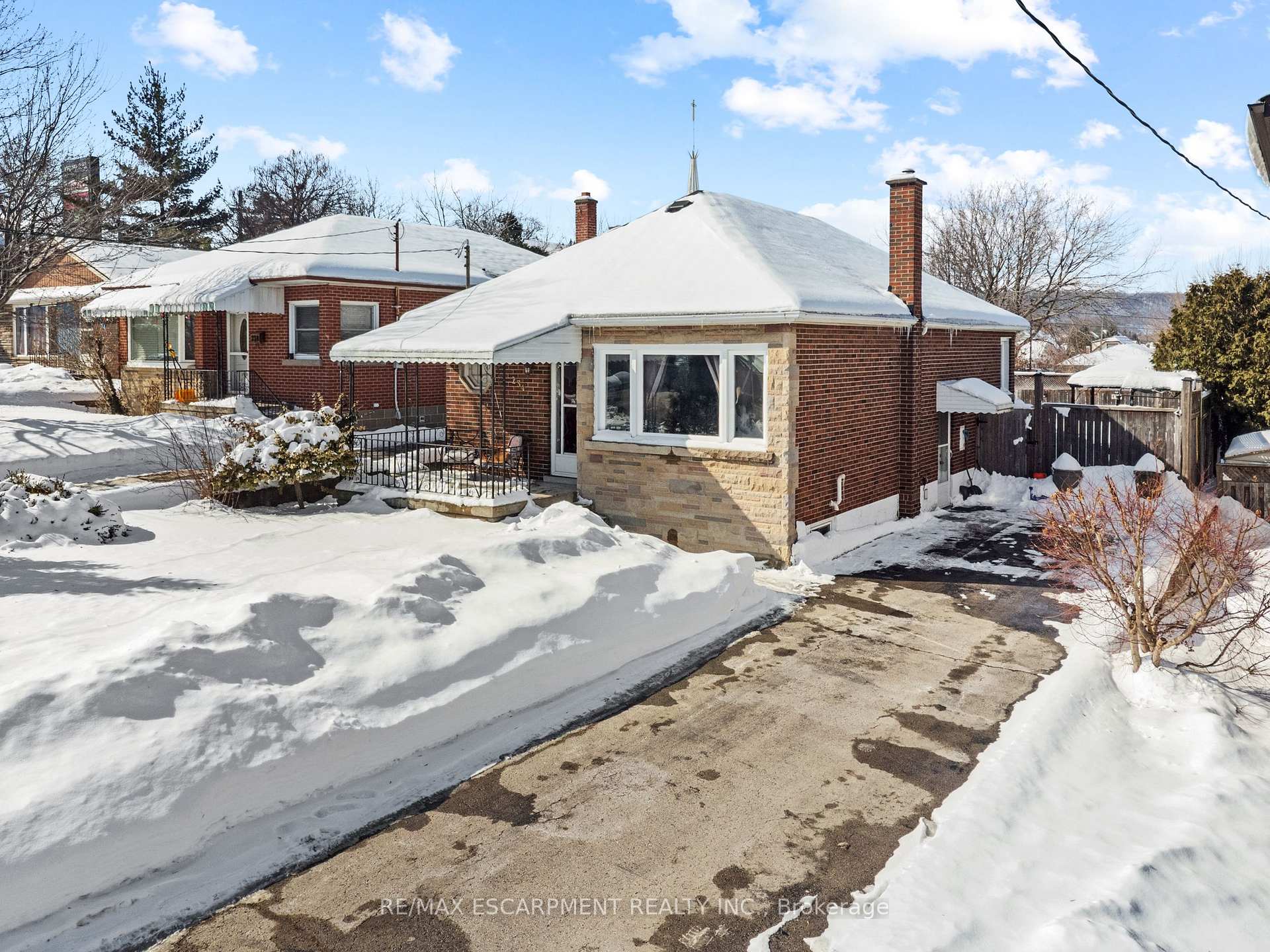 234 Auburn Avenue, Hamilton, ON L8K 3B6