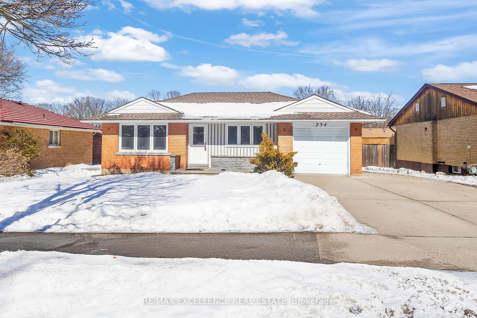 234 Erb Street, Waterloo, ON N2J 1M8