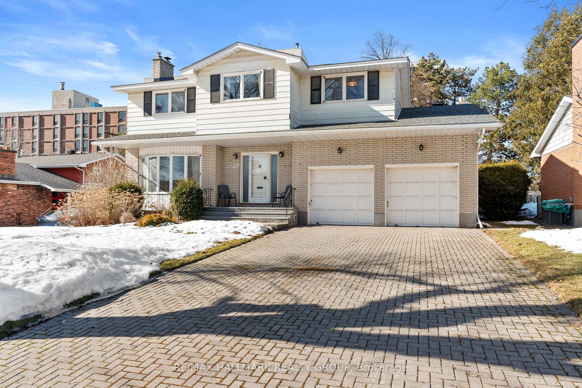 2343 Whitehaven Crescent, Britannia Heights - Queensway Terrace N and ...